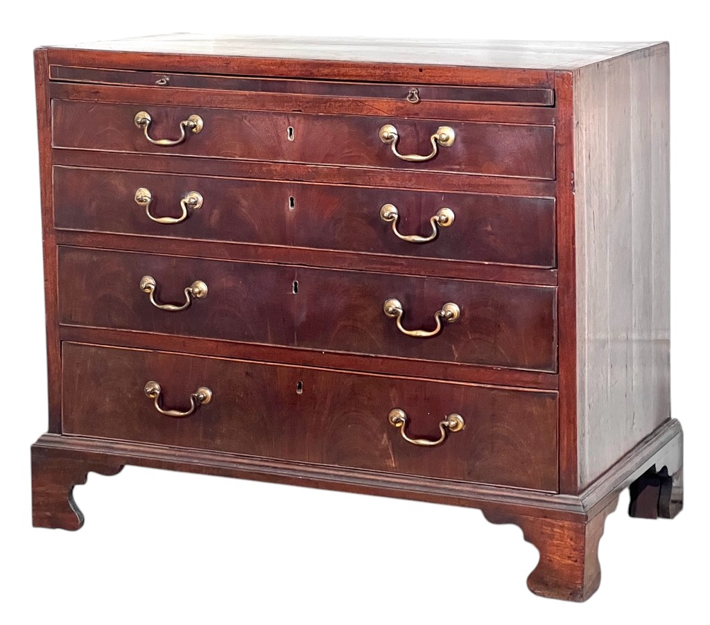 GEORGIAN MAHOGANY CHEST OF DRAWERS #53390 | Auctionninja.com