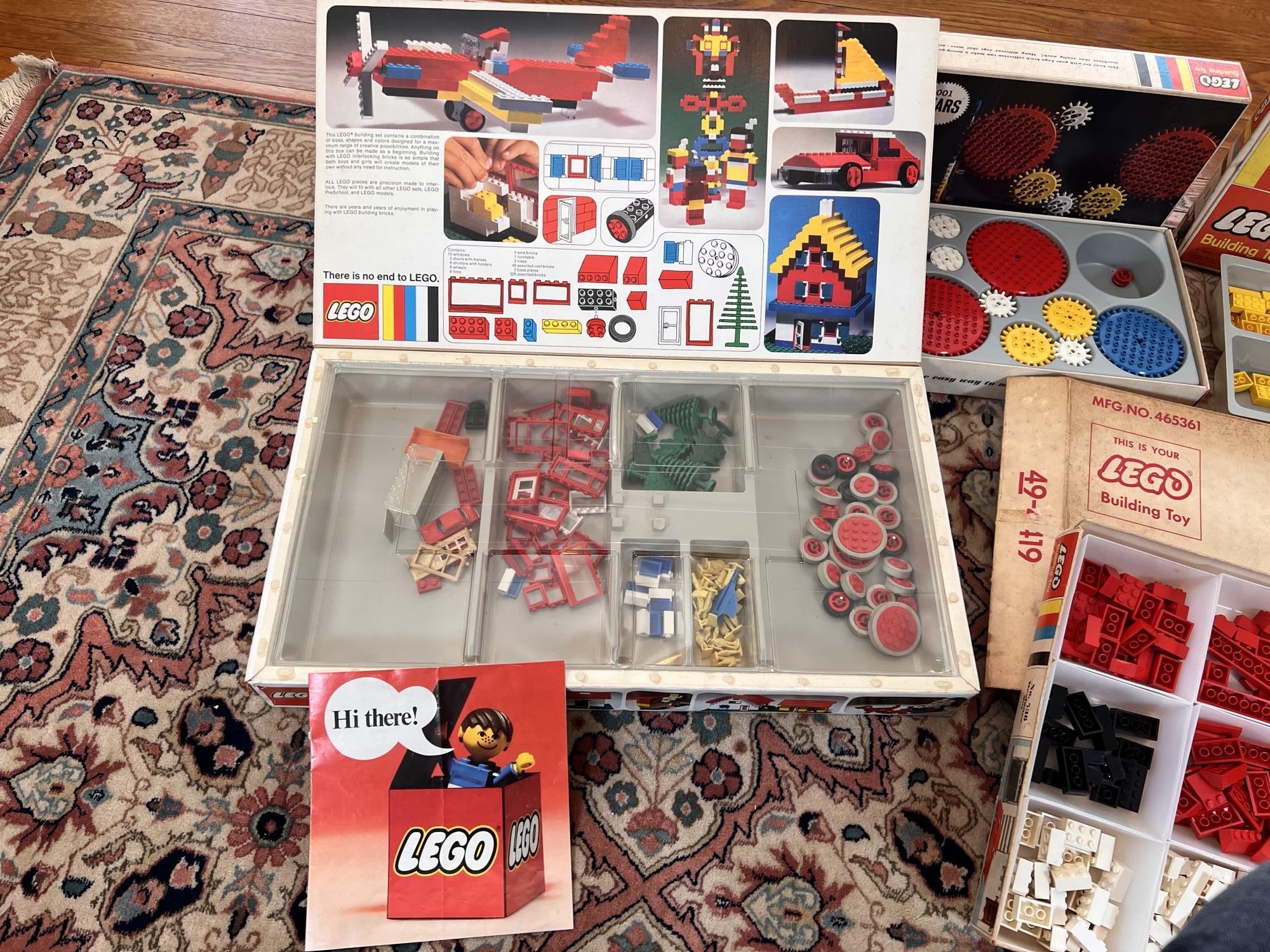 COLLECTION OF VINTAGE LEGO SETS #54620 | Auctionninja.com
