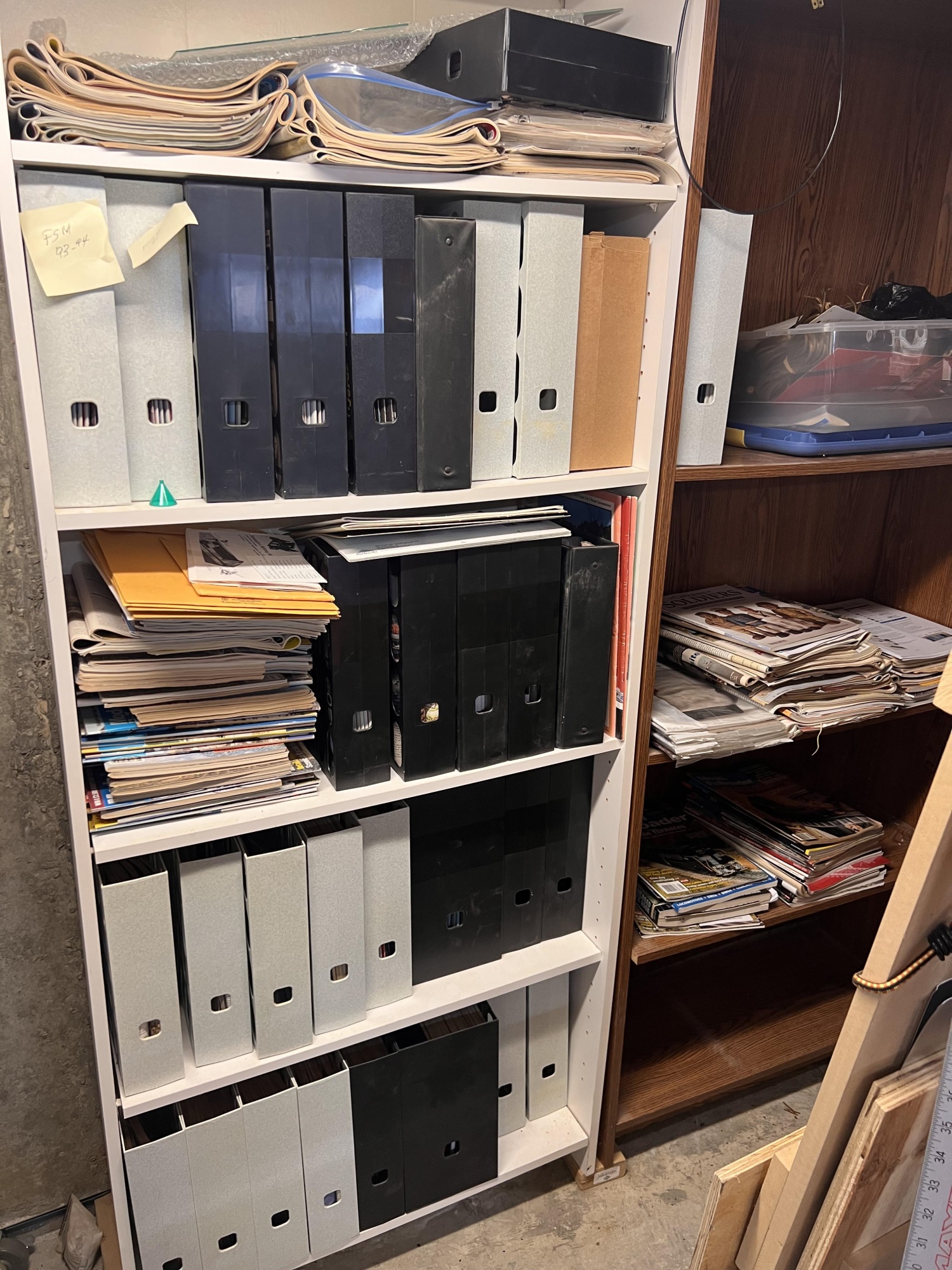 LARGE COLLECTION OF SCALE MODEL EPHEMERA #56593 | Auctionninja.com