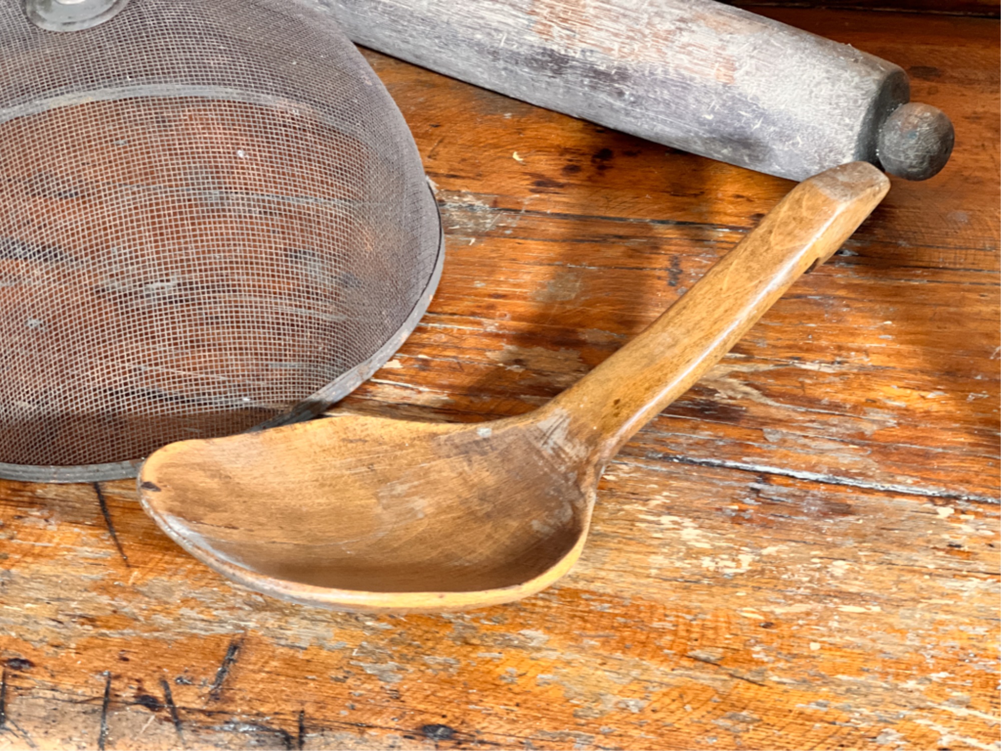 (19th c) TIN & WOOD KITCHENWARES #59164 | Auctionninja.com
