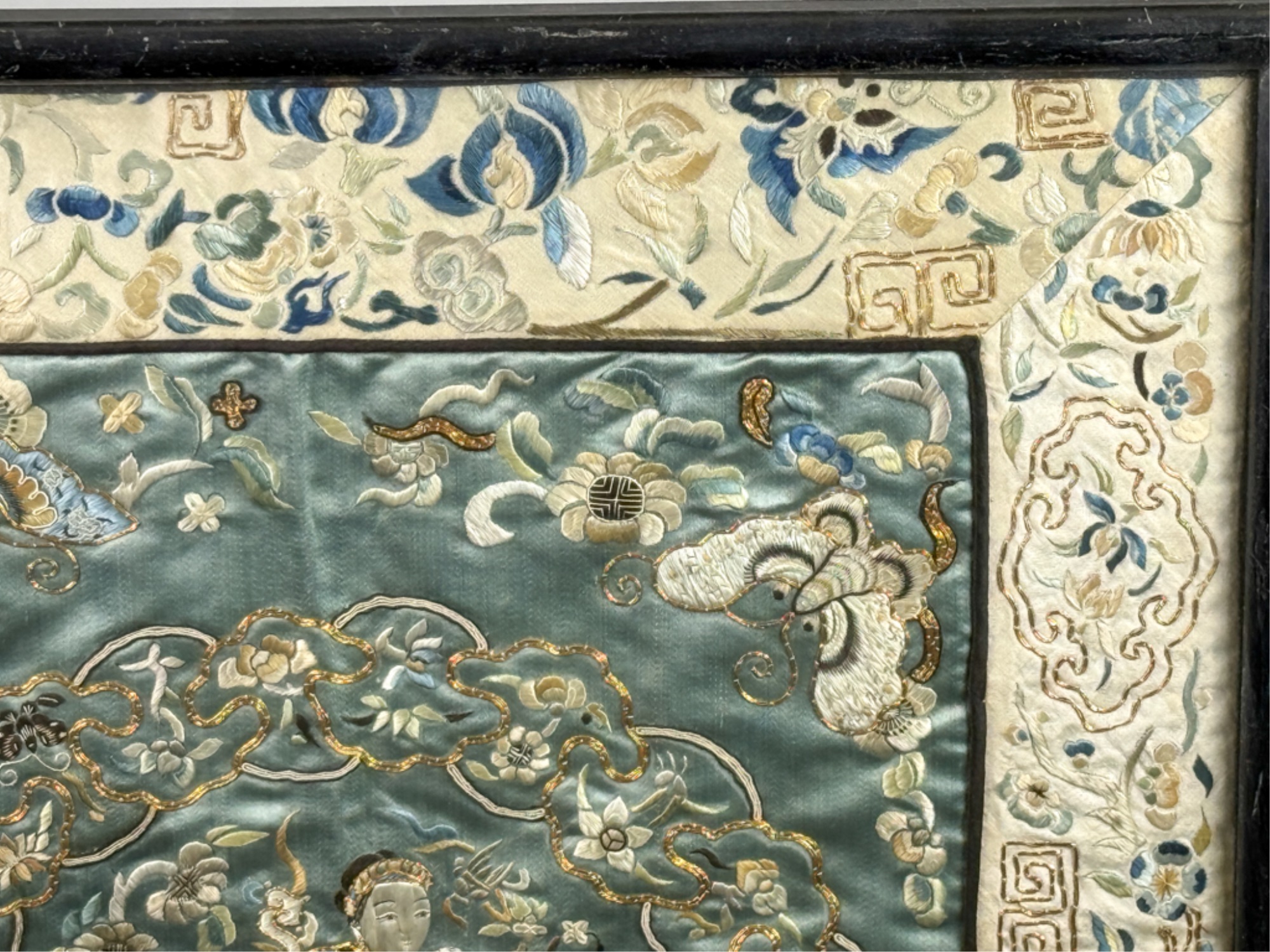 (19th c) CHINESE METALLIC THREAD SILK EMBROIDERY #62458 | Auctionninja.com