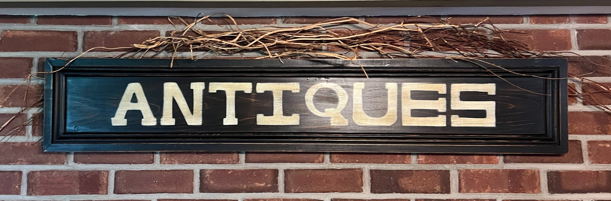 CONTEMPORARY WOODEN ANTIQUES SIGN #46052 | Auctionninja.com