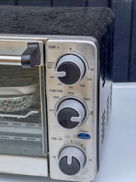 HIGHLAND AIRFRY TOASTER OVEN #43714 | Auctionninja.com