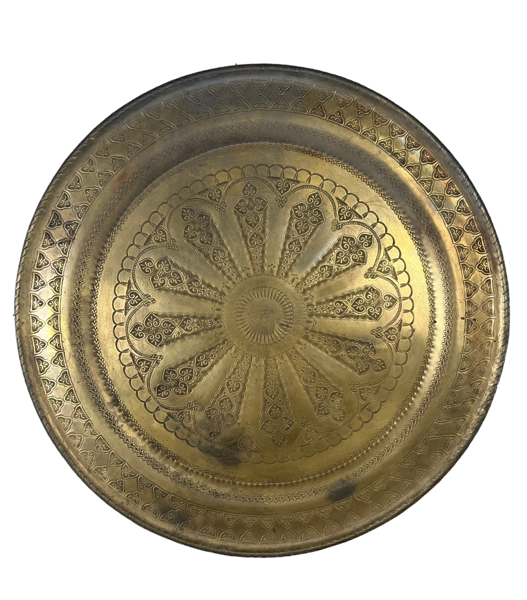 PERSIAN HAND TOOLED BRASS CHARGER #37720 | Auctionninja.com