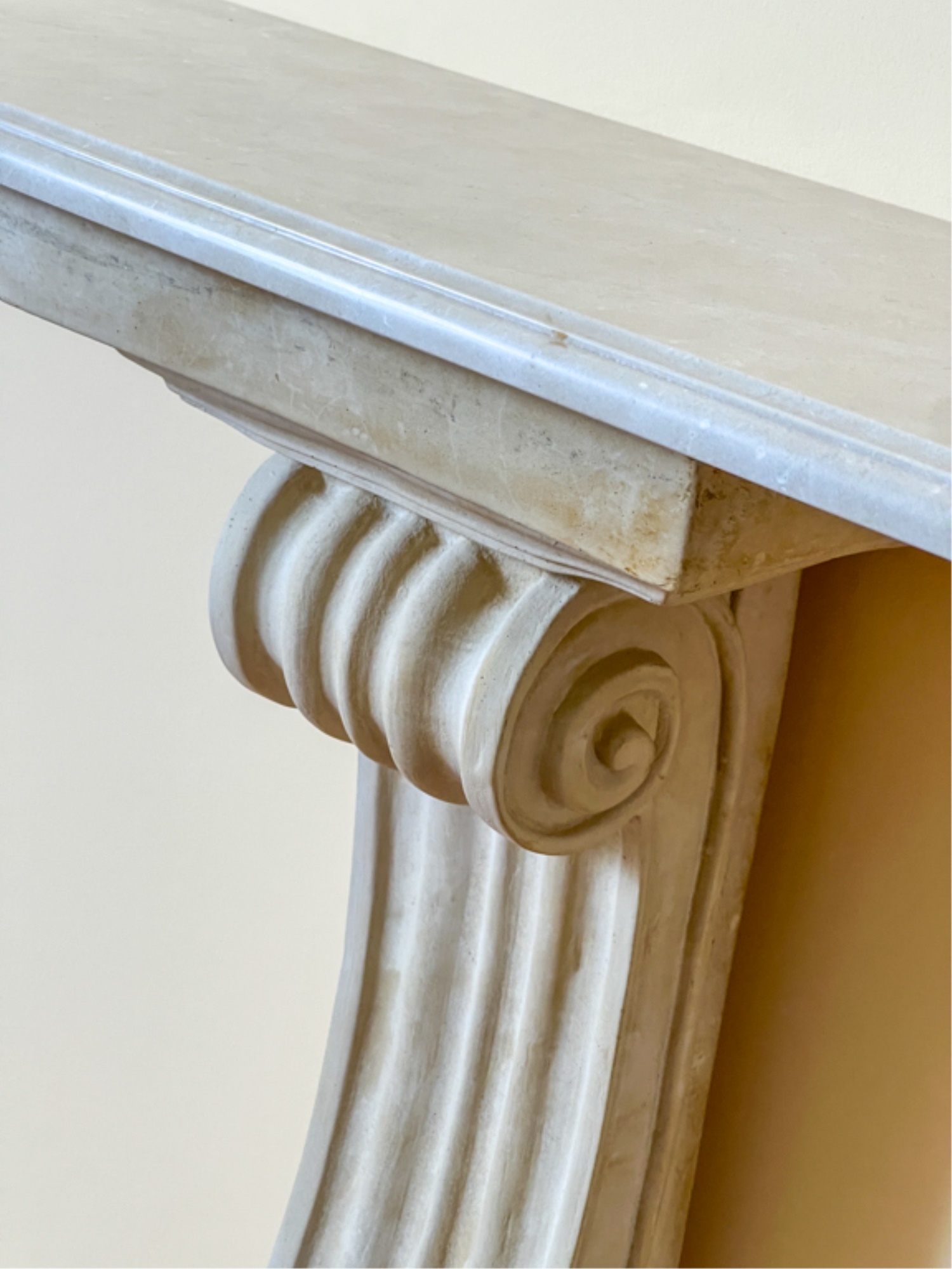 MARBLE TOP CONSOLE TABLE W ARCHITECTURAL BASE #43318 | Auctionninja.com