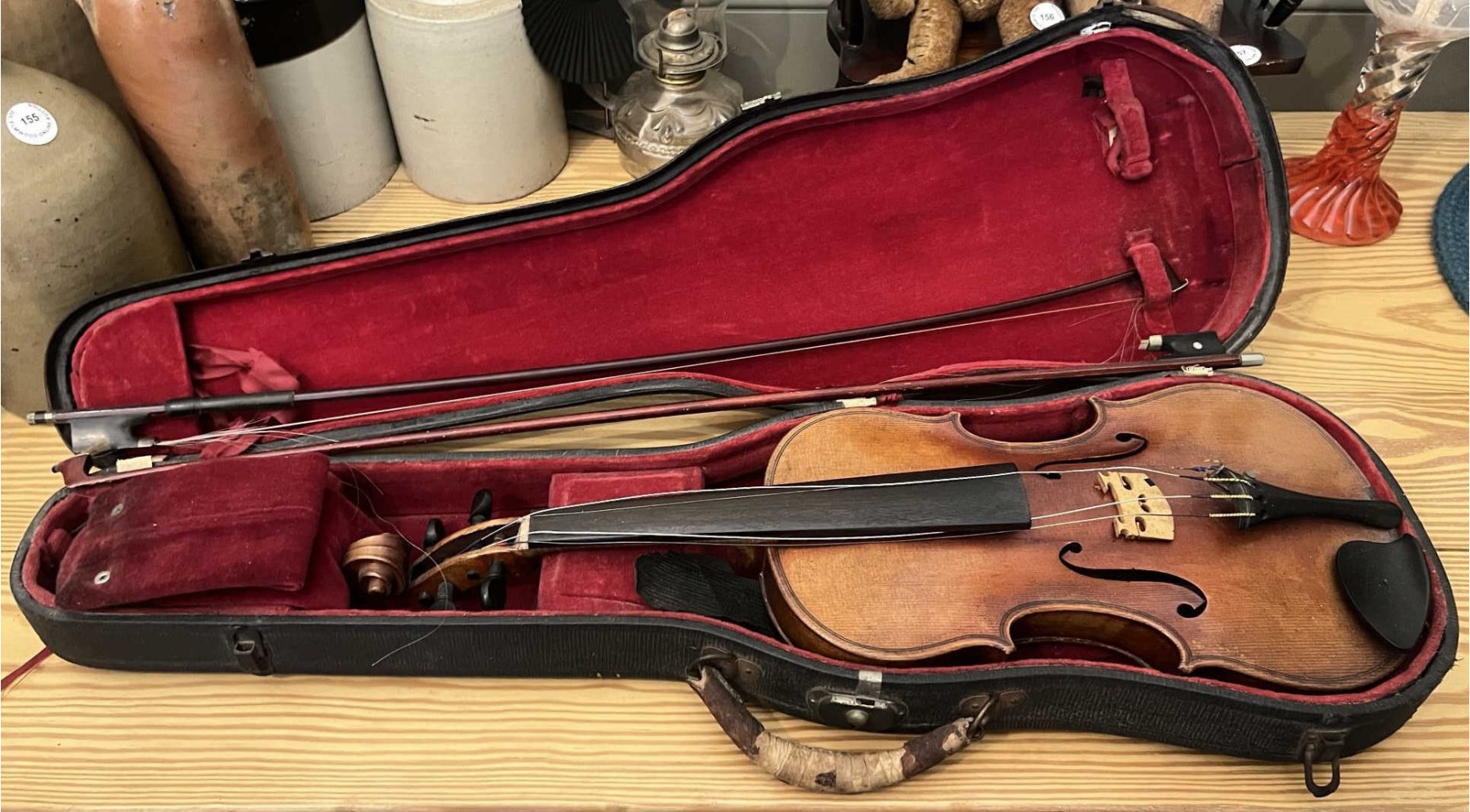 VINTAGE REPRODUCTION JOSEF GUARNERIUS VIOLIN #45278 | Auctionninja.com