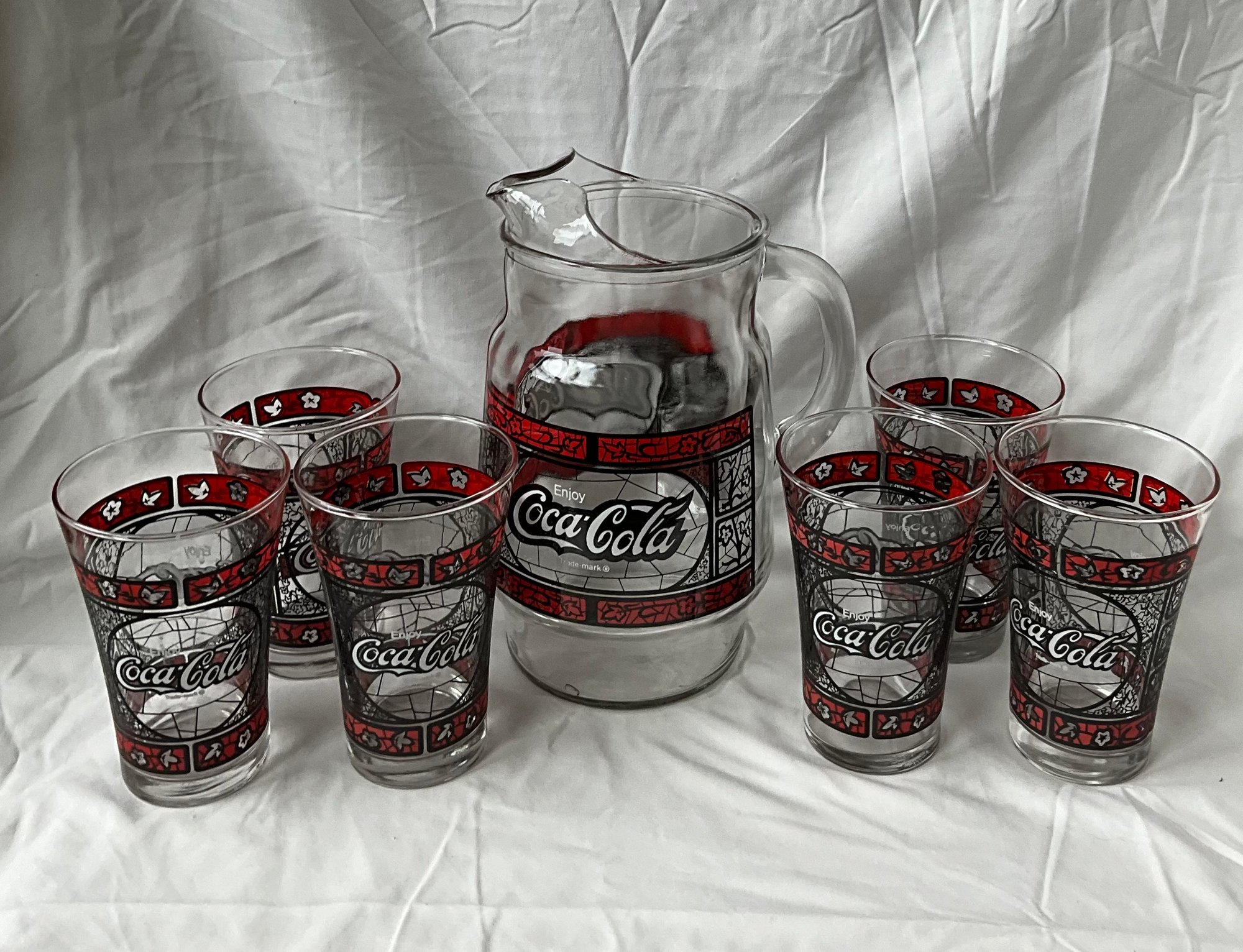 Vintage Coca Cola Pitcher And 6 Glasses #1856 | Auctionninja.com