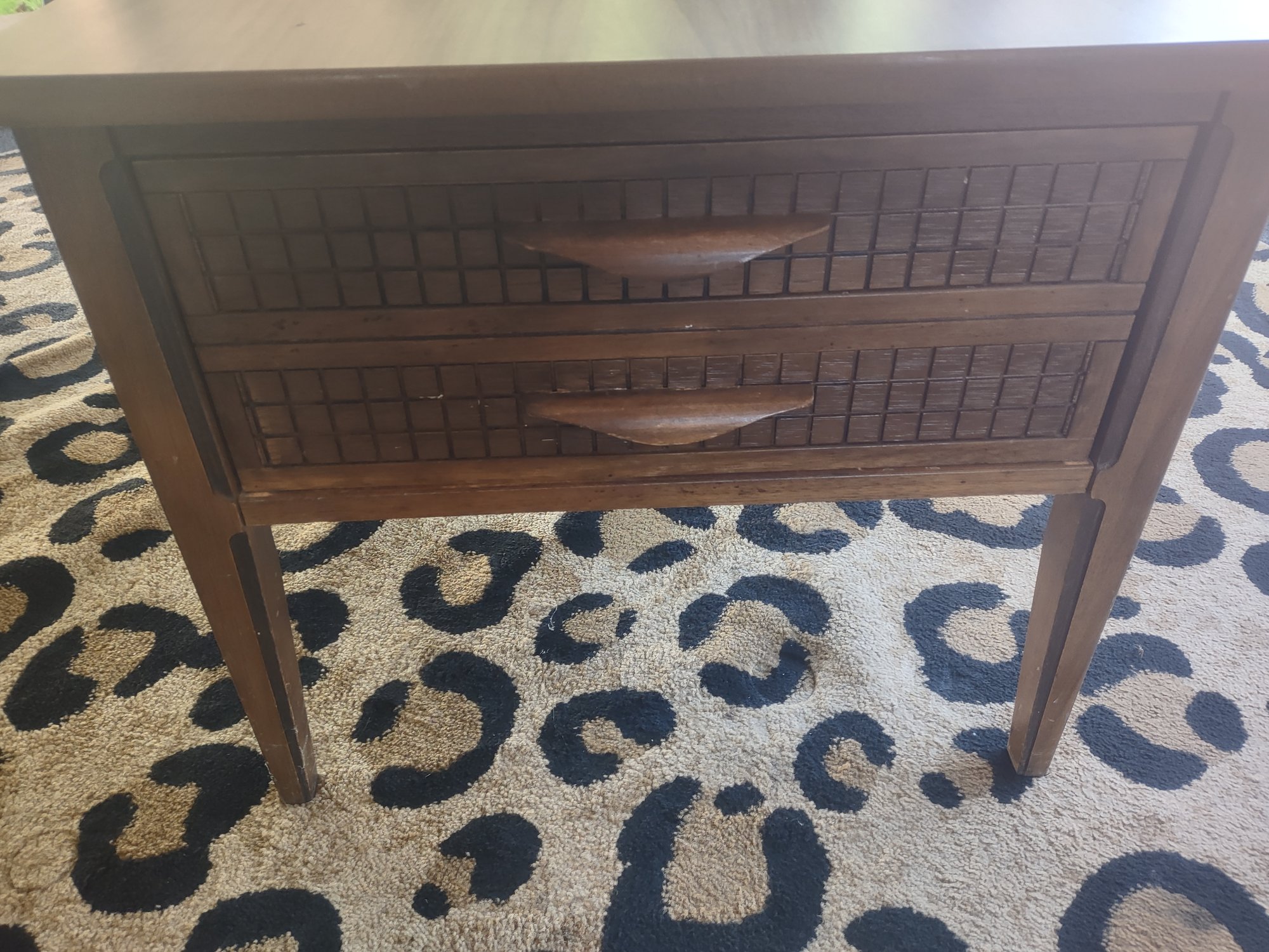MCM Single Drawer Side Table #1335 | Auctionninja.com