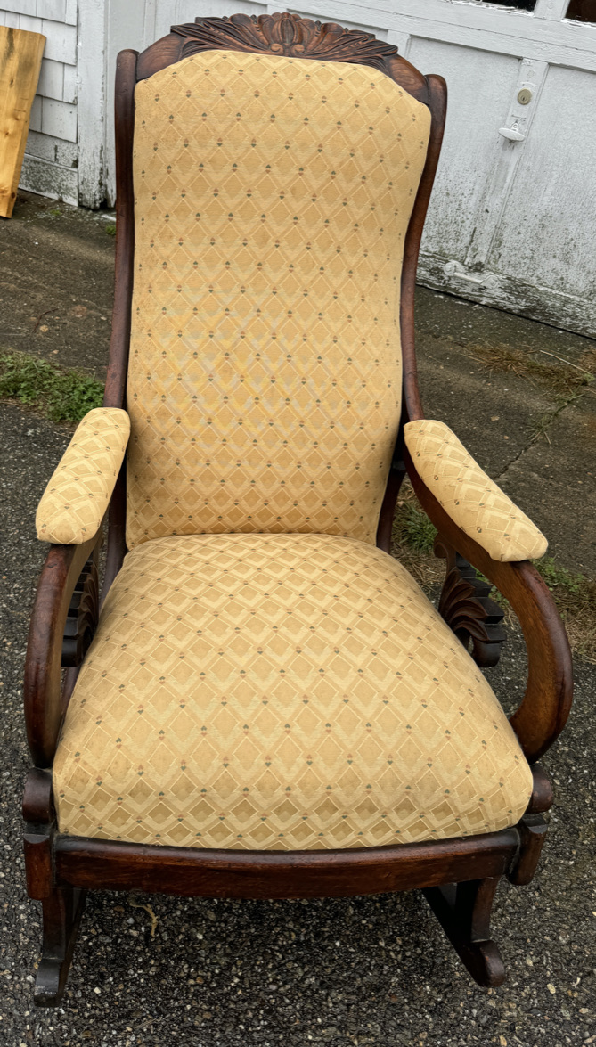 Carved Victorian Rocker #2011 | Auctionninja.com
