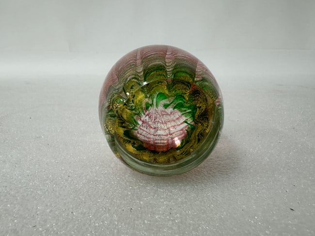 11. In The Manner Of Pairpoint , Art Glass Paperweight #11321 ...