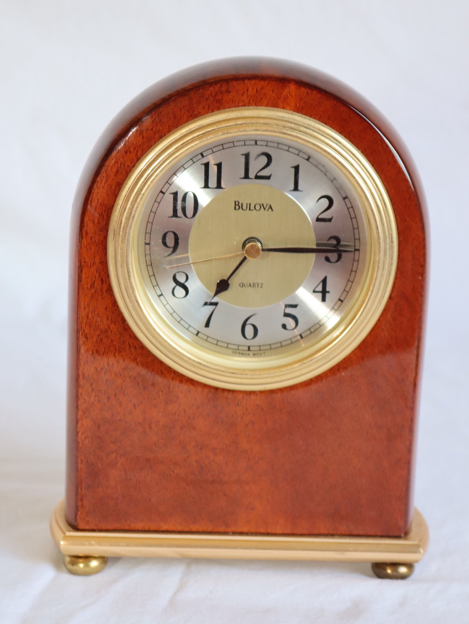 Bulova Table Top Clock (A-20) #25089 | Auctionninja.com