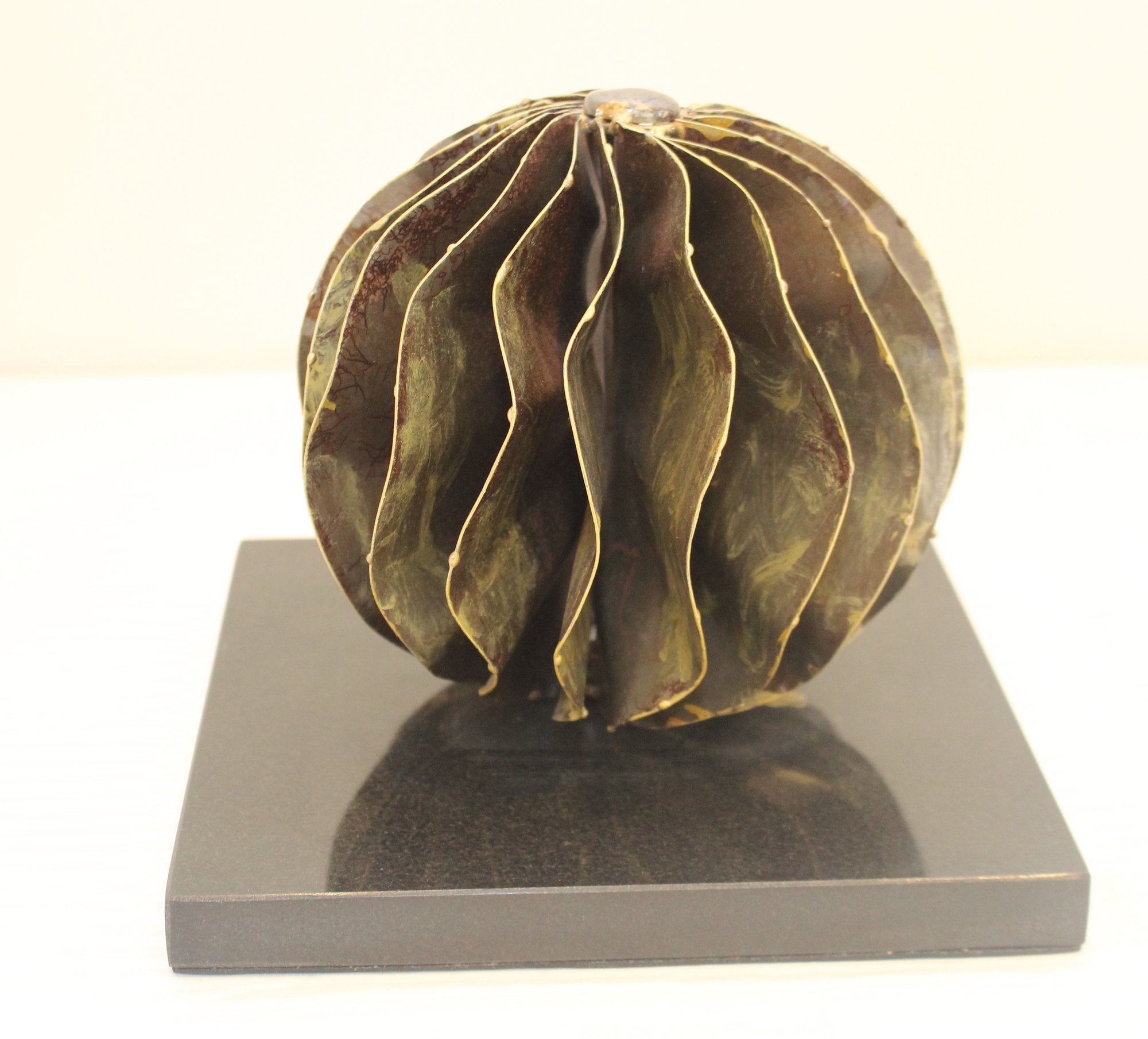 Seed Pod Sculpture (M-29) #40502 | Auctionninja.com