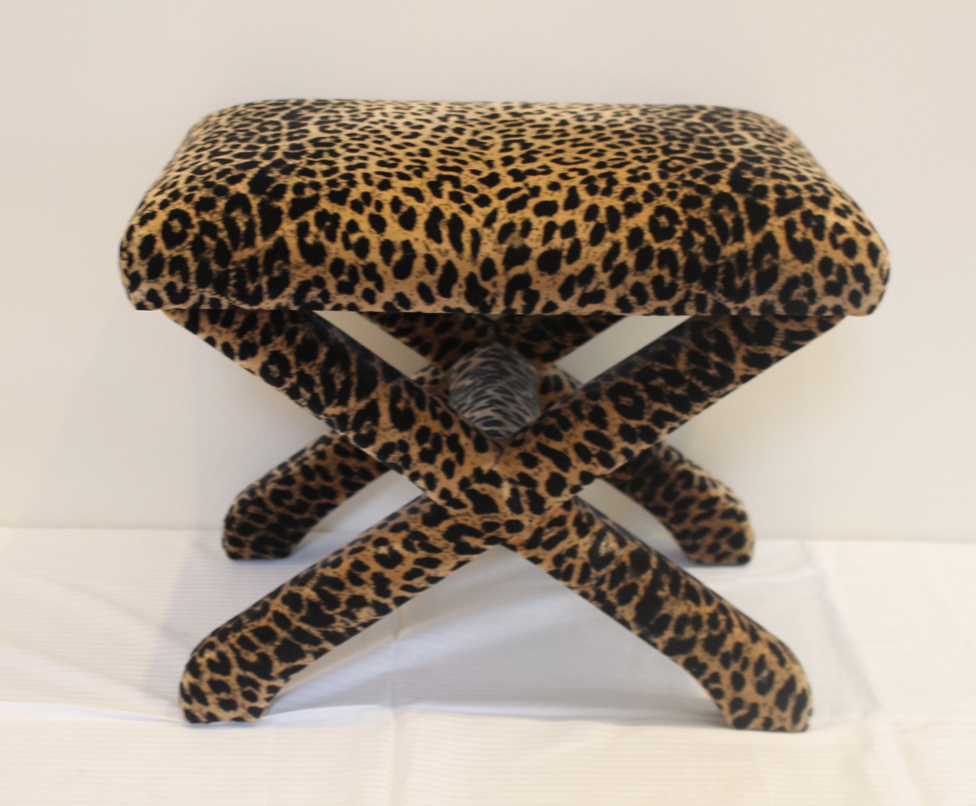 Leopard Stool. (M-50) #40523 | Auctionninja.com