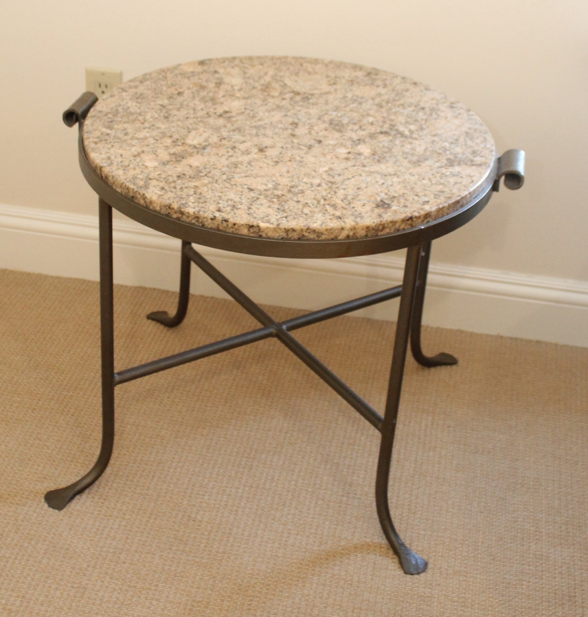 Round Granite Top Side Table (M-53) #40526 | Auctionninja.com