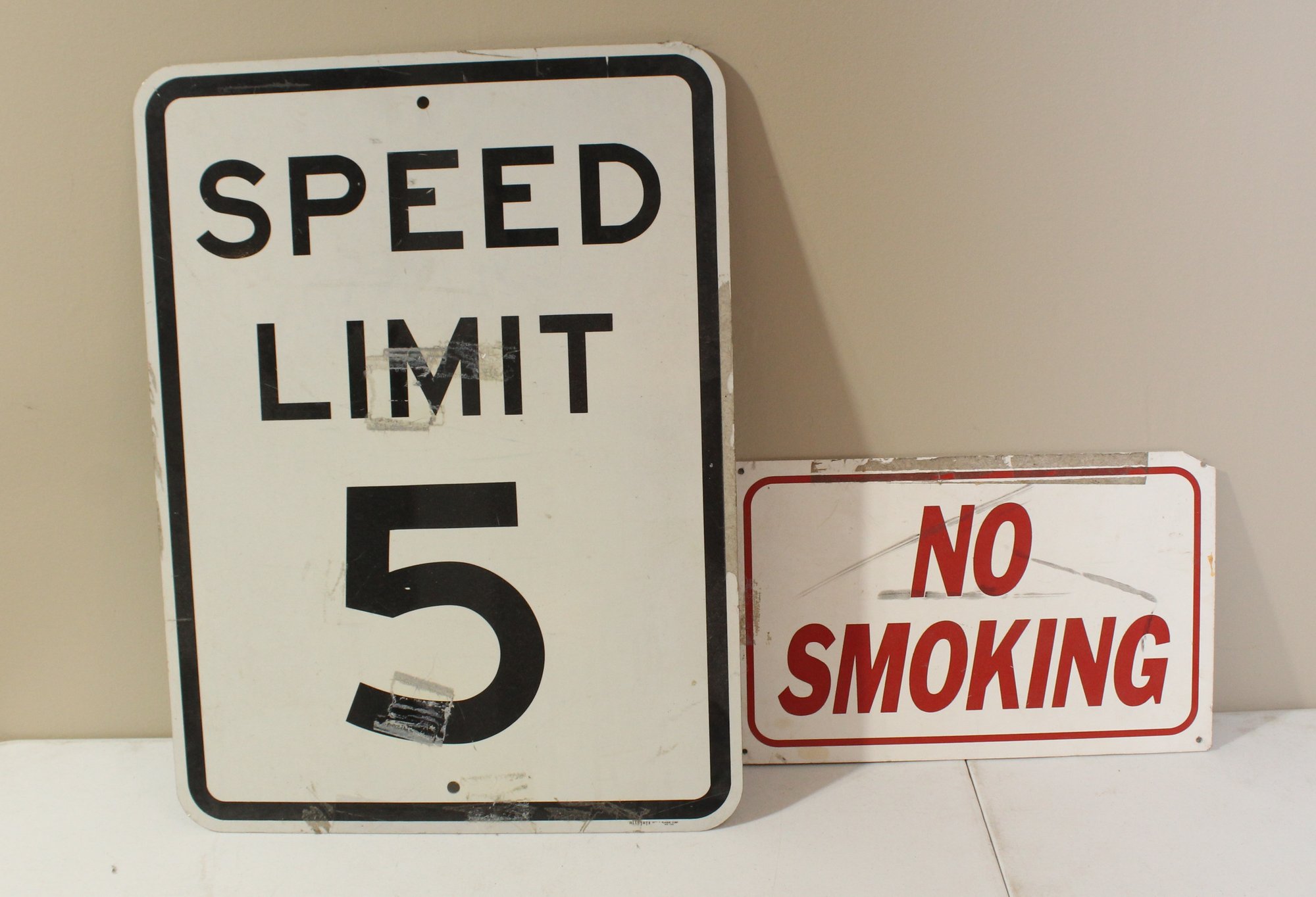 Speed Limit Sign 5 Mph And No Smoking #39843 | Auctionninja.com