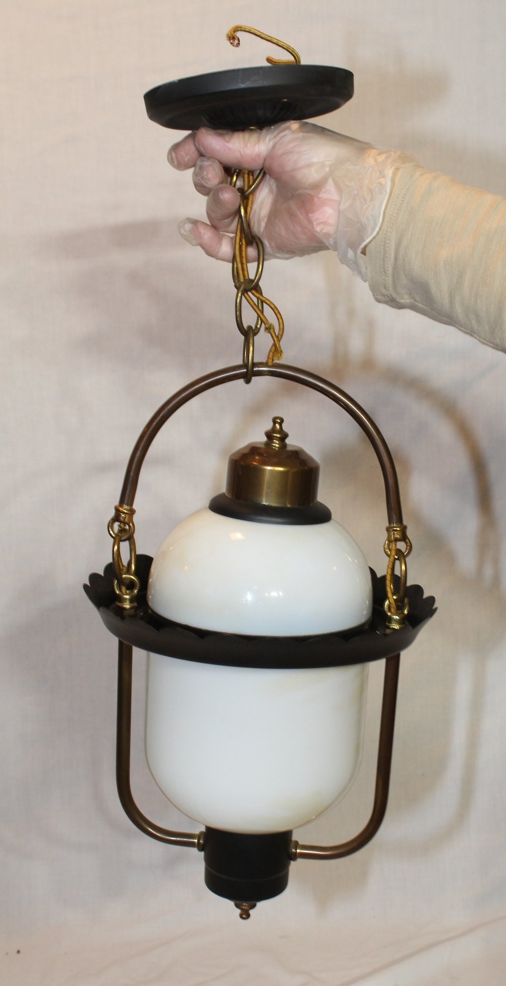 Vintage Hanging Ceiling Light (I-20) #42241 | Auctionninja.com