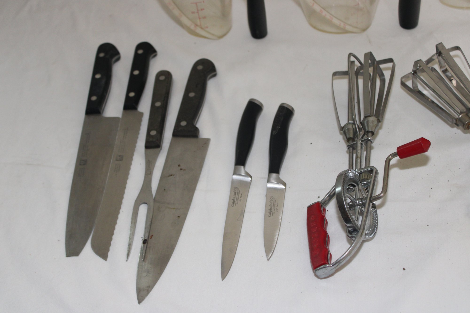 Measuring Cups, Spoons, Hand Mixers And Knives Calphalon, Henckels. (H ...