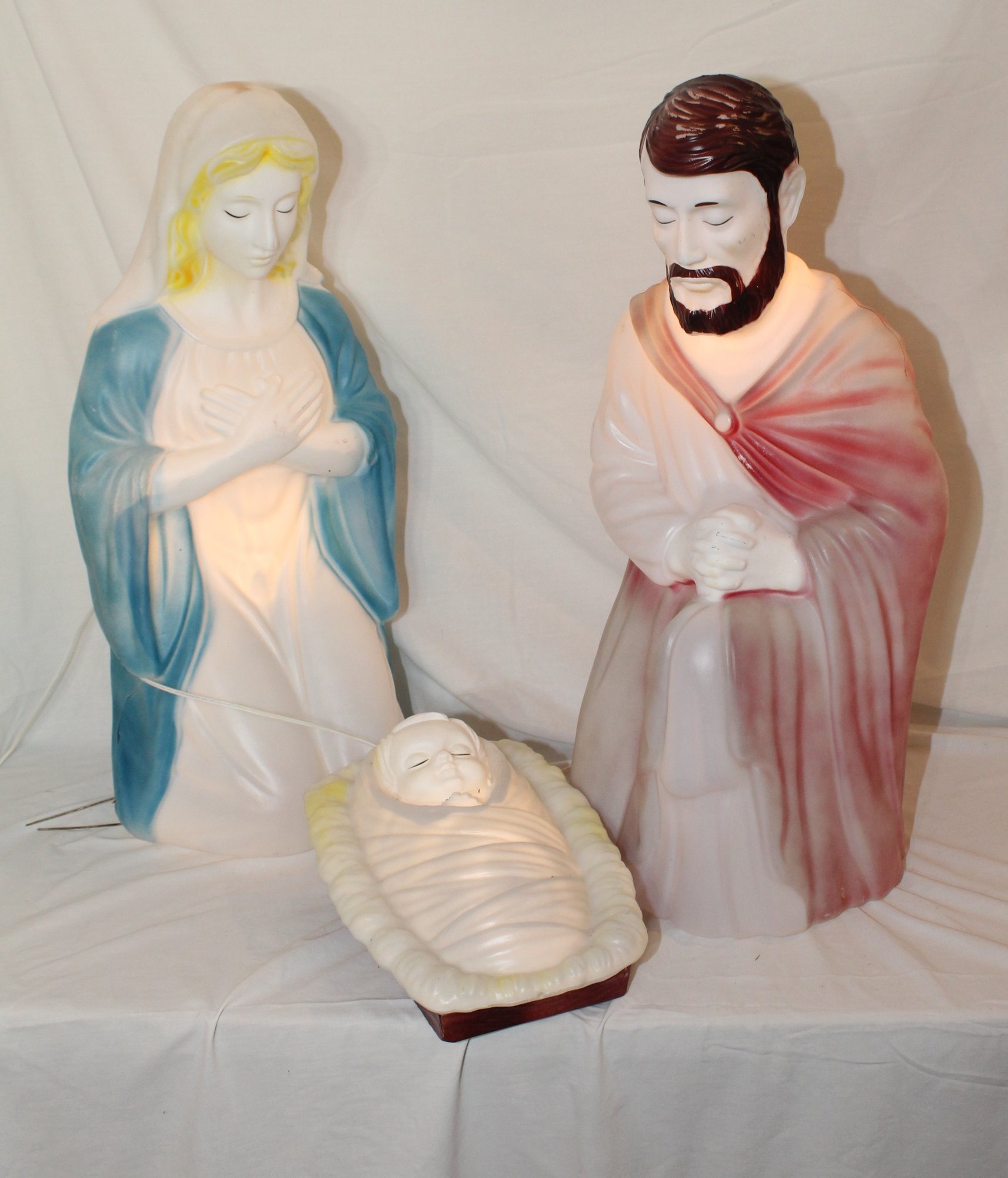 Vintage Christmas Nativity Set Blow Mold Child Mary Joseph & Baby Jesus ...