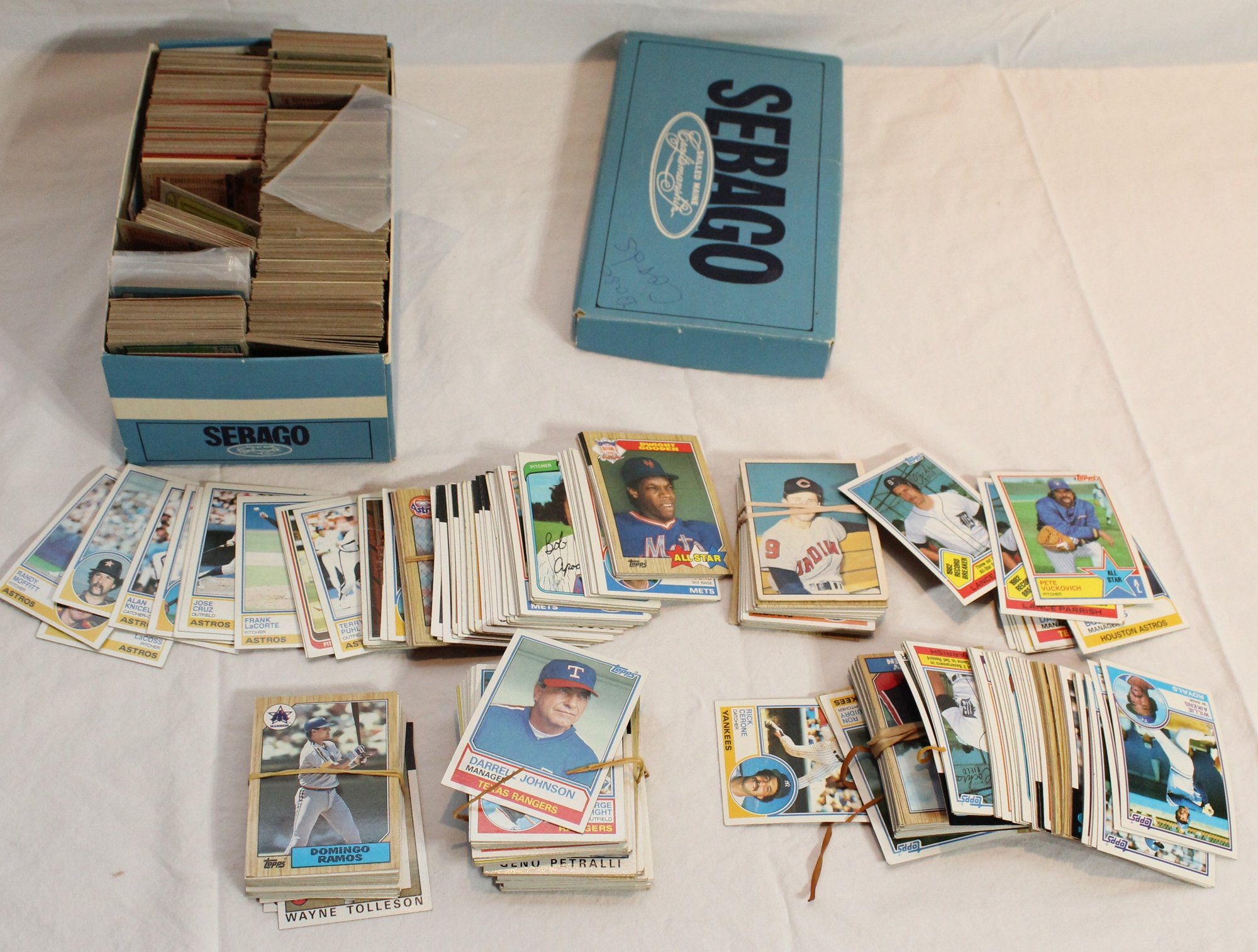 A Shoe Box Full Of Baseball Cards #42852 | Auctionninja.com
