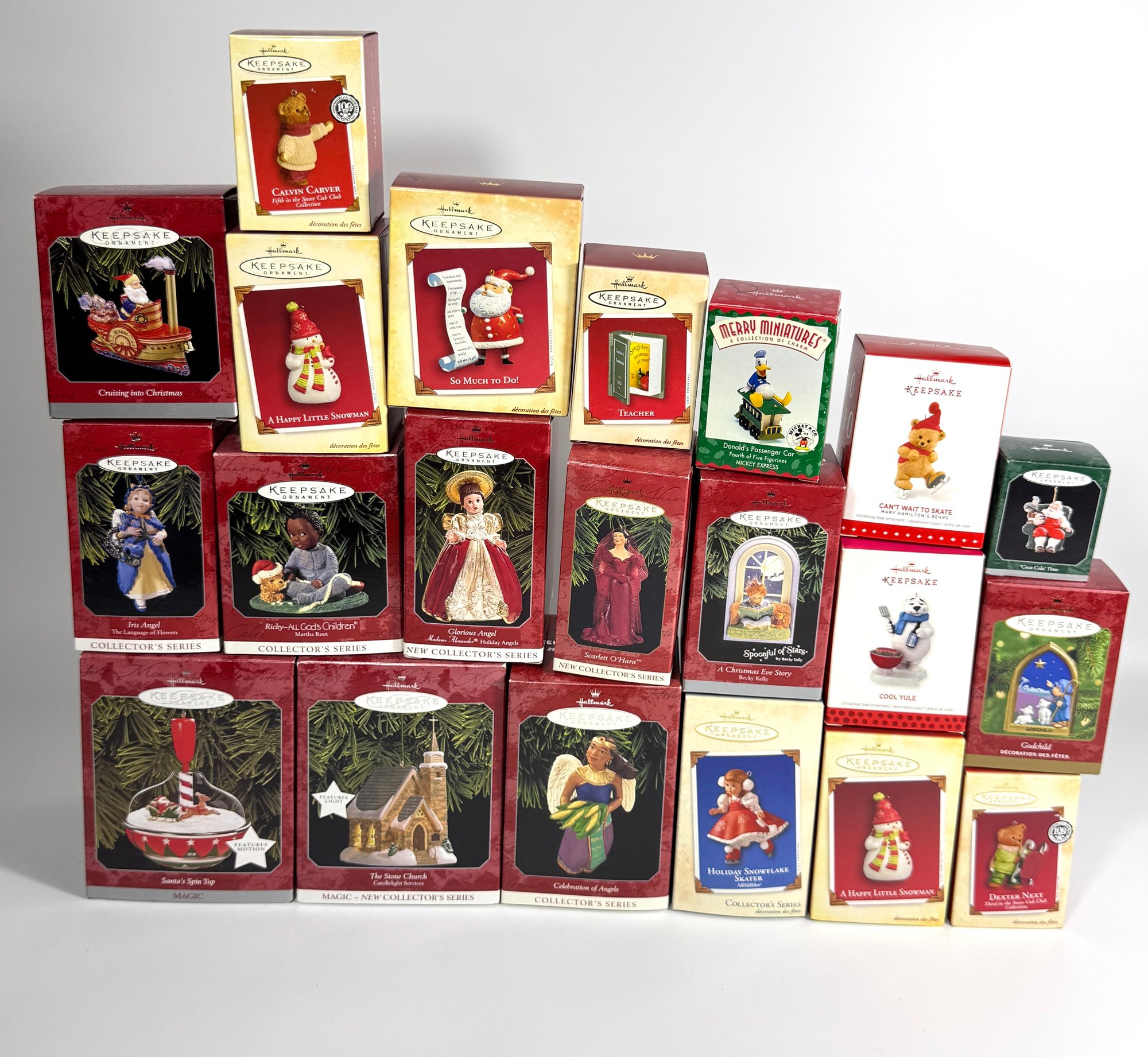 Large Mixed Lot Of Hallmark Ornaments #3965 | Auctionninja.com