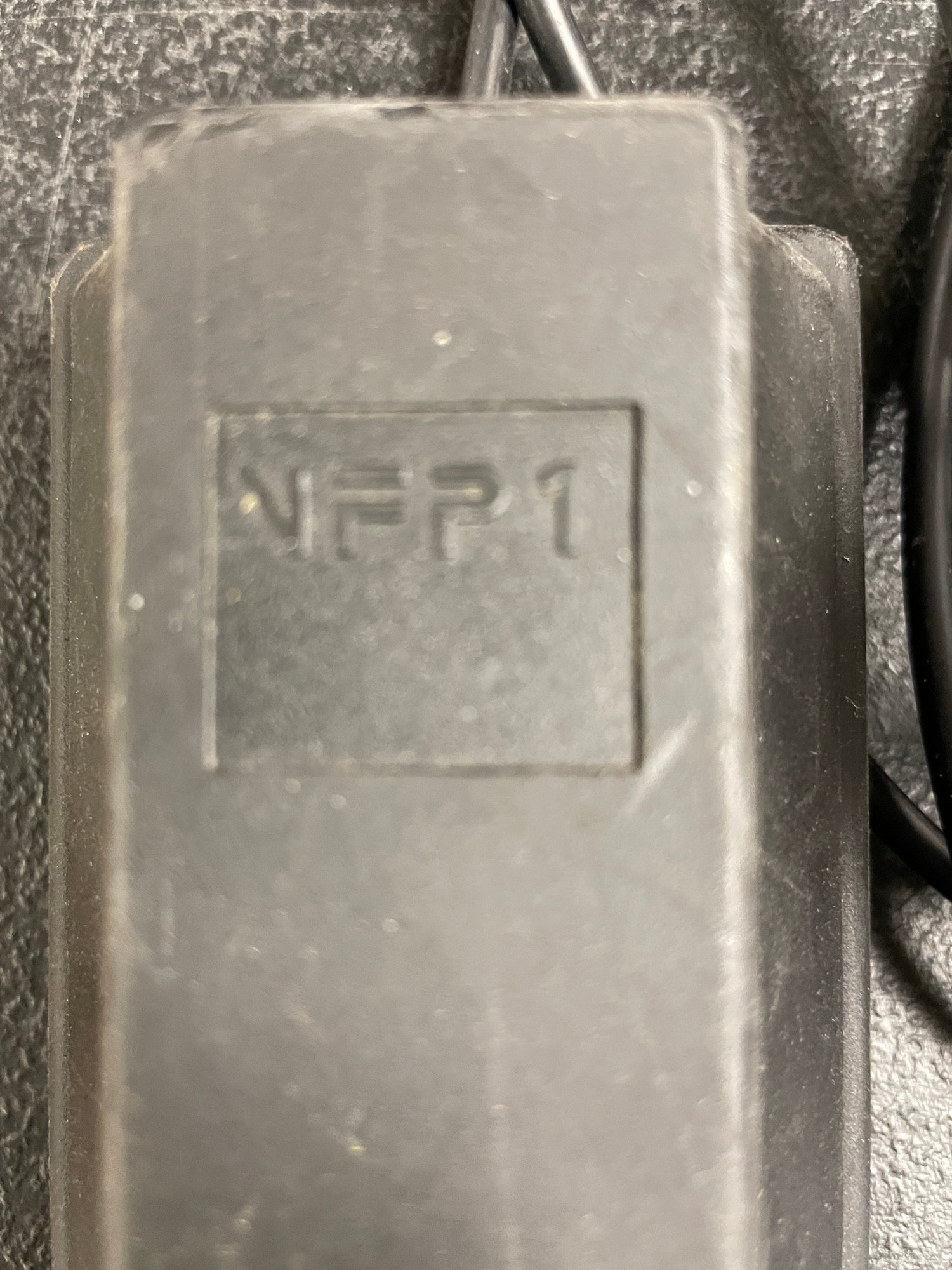 PEDALS AND CABLES ERNIE BALL ROLAND #4637 | Auctionninja.com