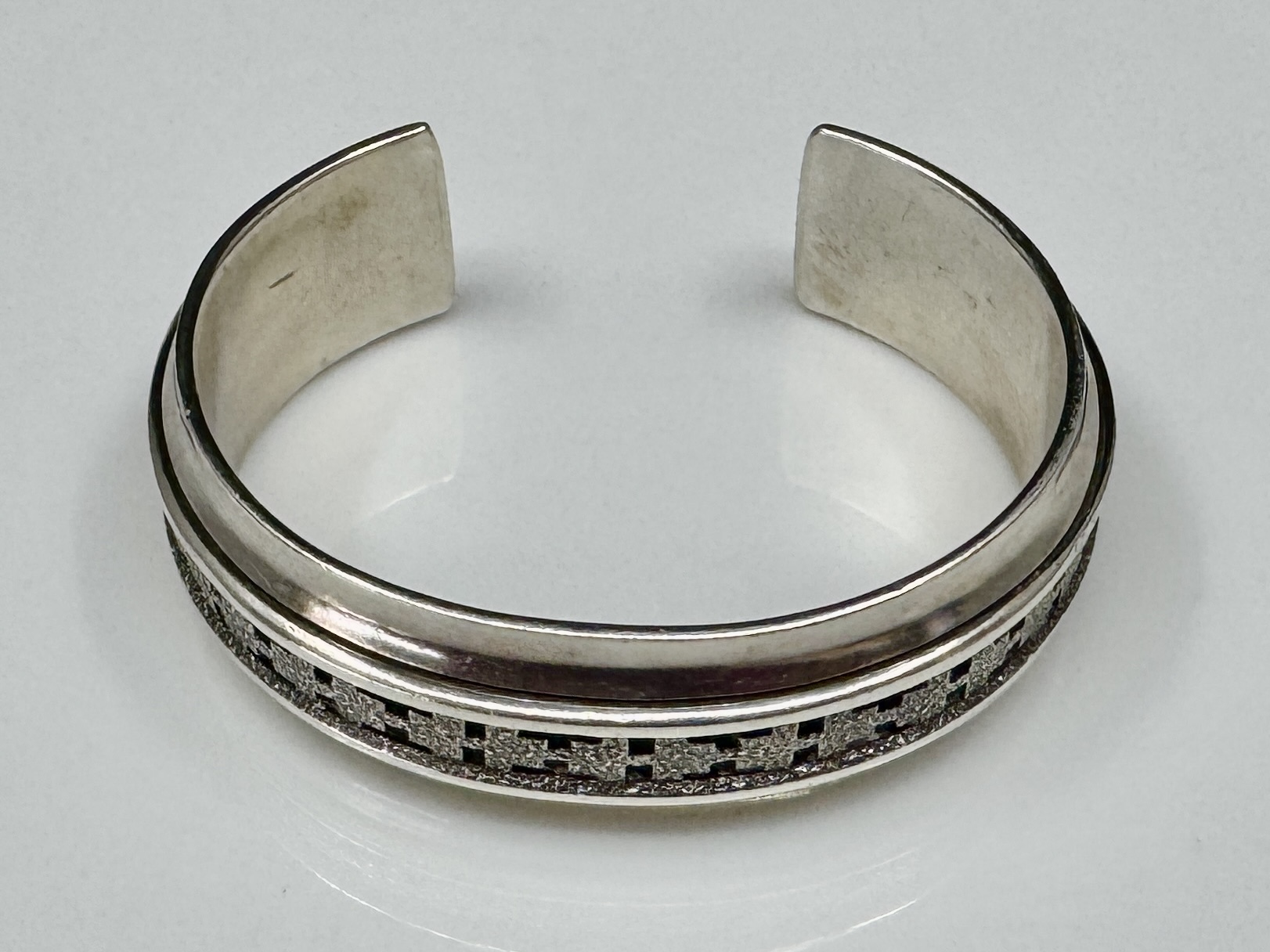 Navajo Southwest Sterling Silver 925 Rug Pattern Cuff Bracelet Signed ...