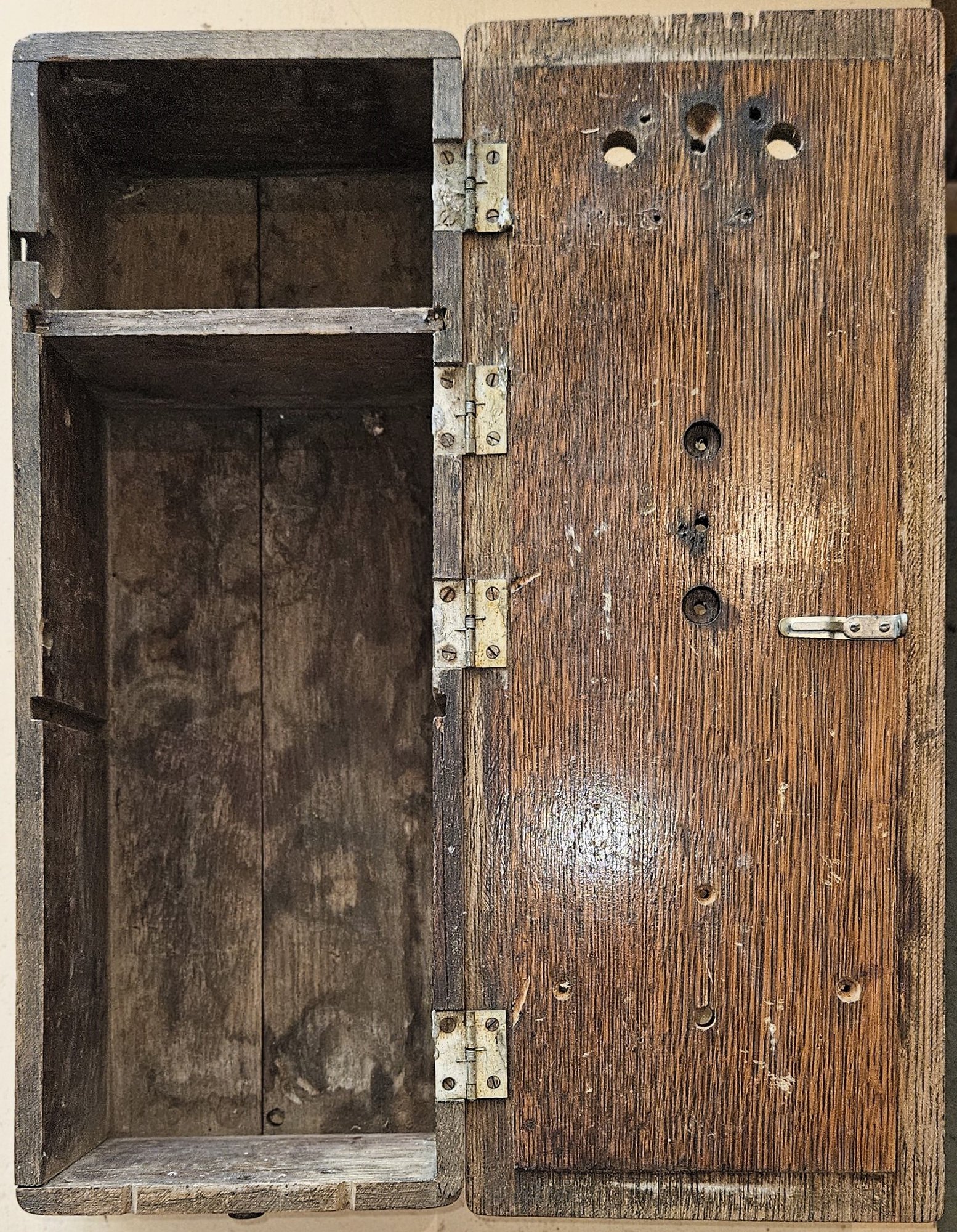 Vintage Wooden Telephone Box - (G3) #34904 | Auctionninja.com