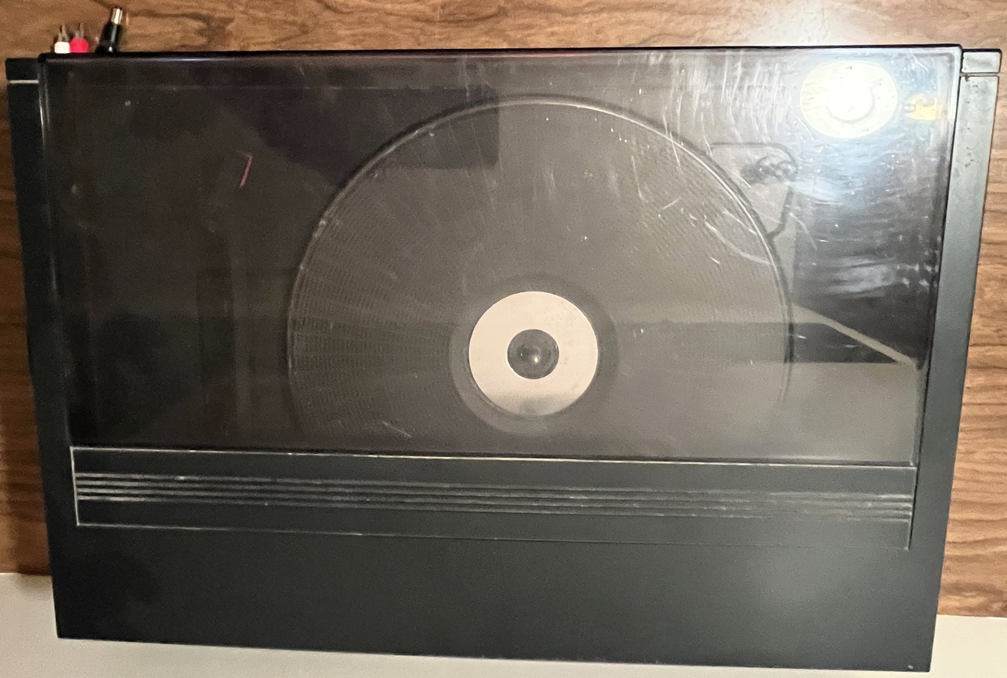 Sound Design Record Player - (B2D) #34754 | Auctionninja.com
