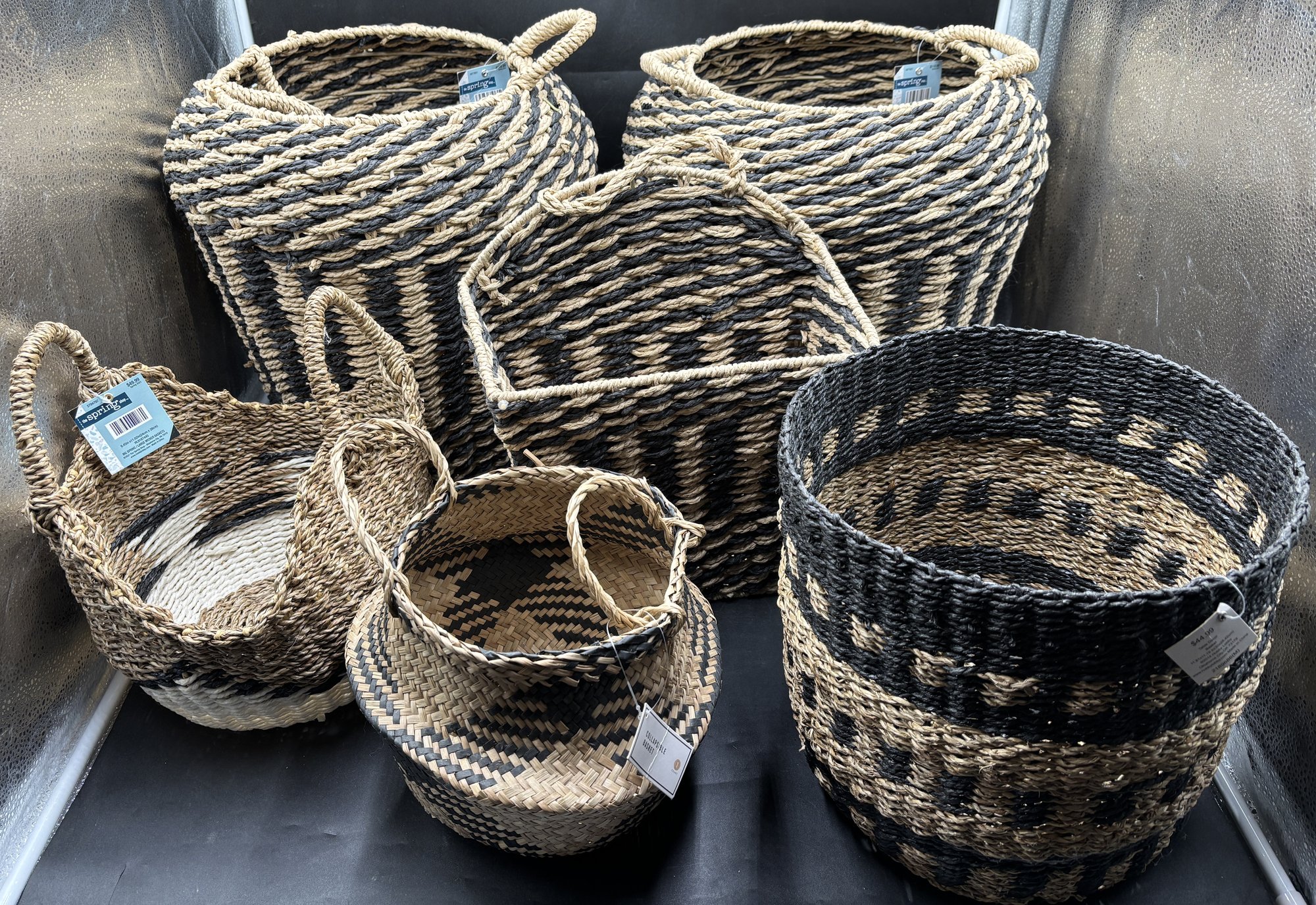 6 New Natural/black Baskets With Tags #1 - (FR3) #44631 | Auctionninja.com
