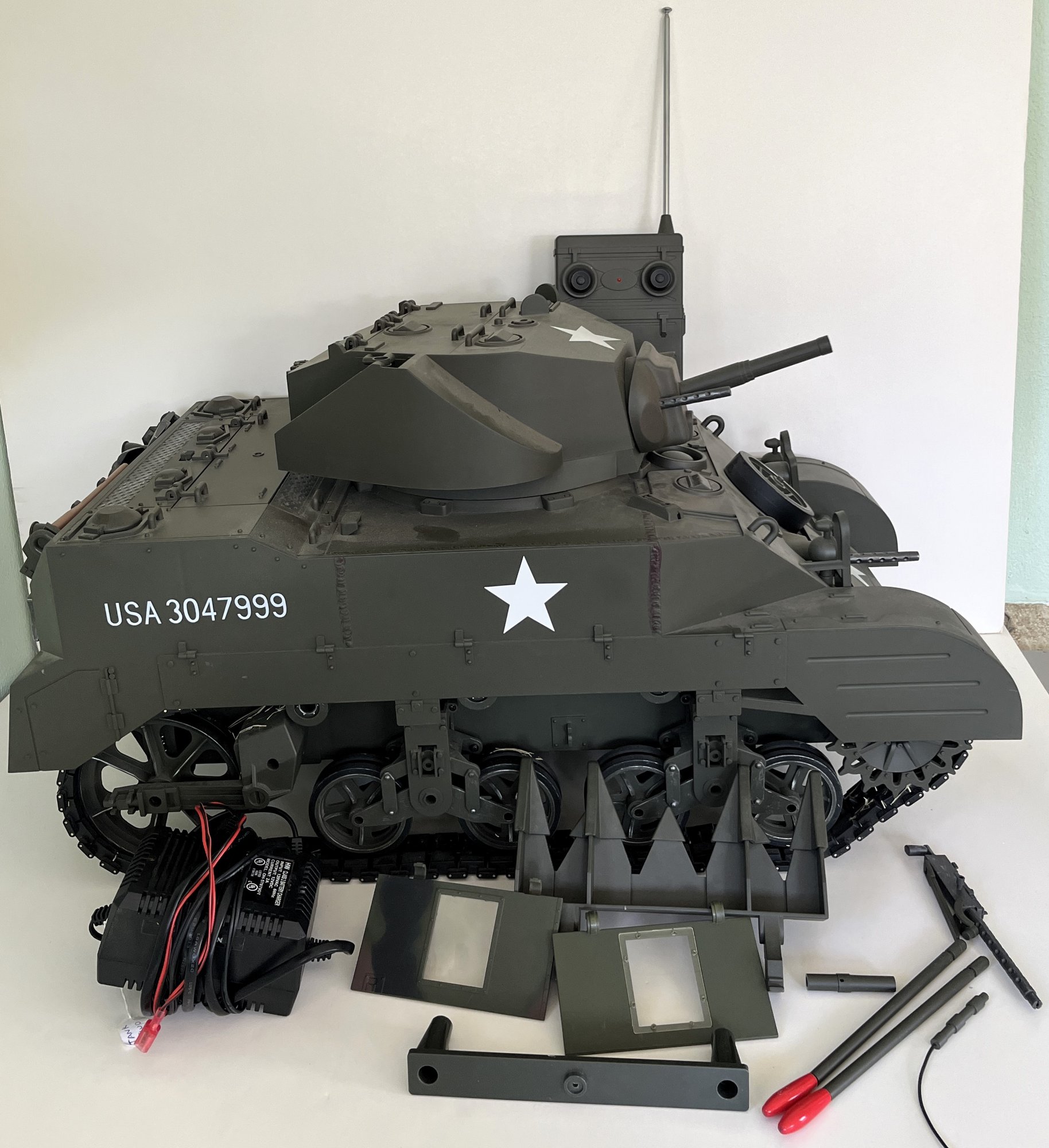 21st Century Ultimate Soldier M5 Stuart Tank Remote Controlled - (B3 ...