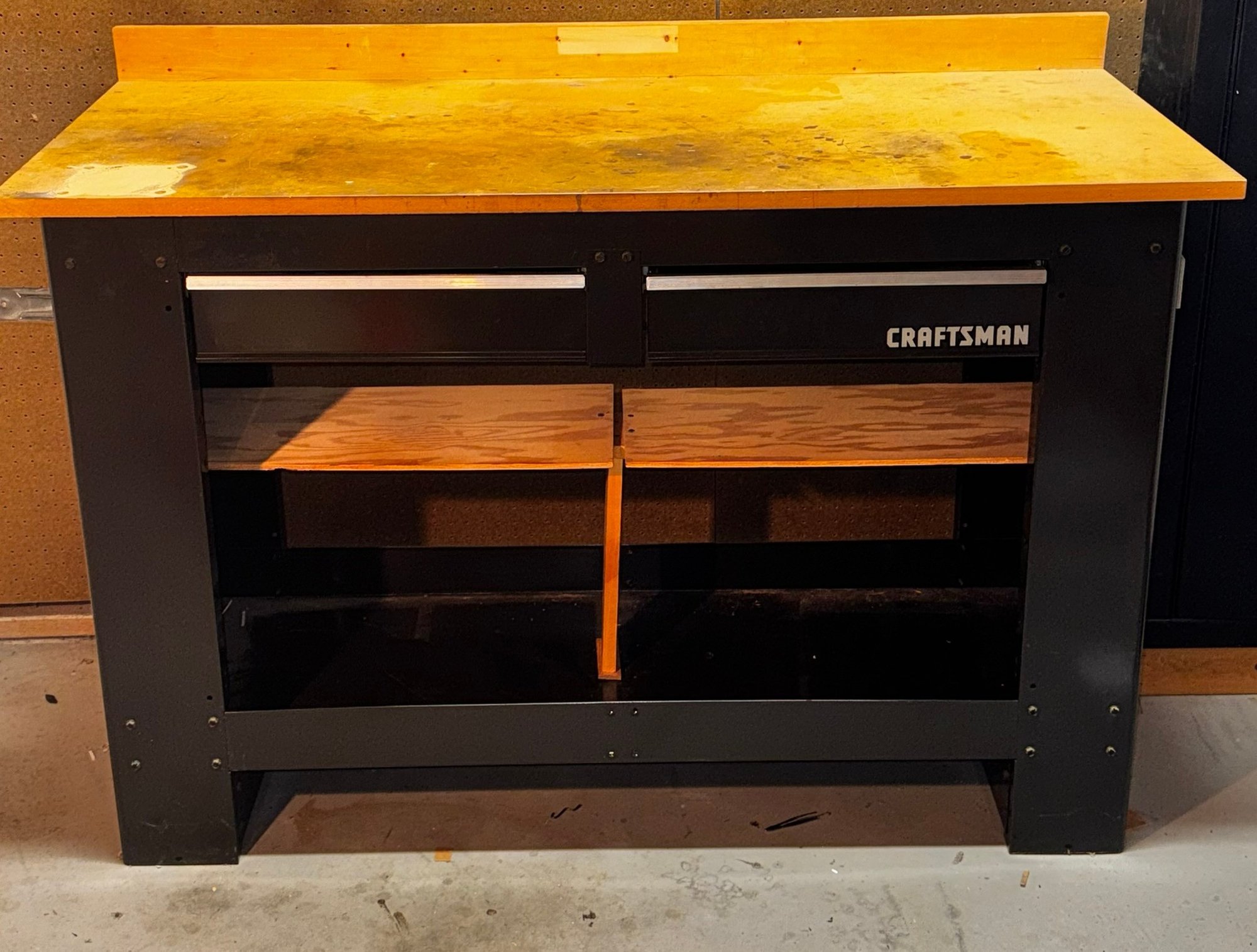 Craftsman Metal & Wood 706.655400 Two Drawer Work Bench (1 Of 2) - (BU) #47821 | Auctionninja.com
