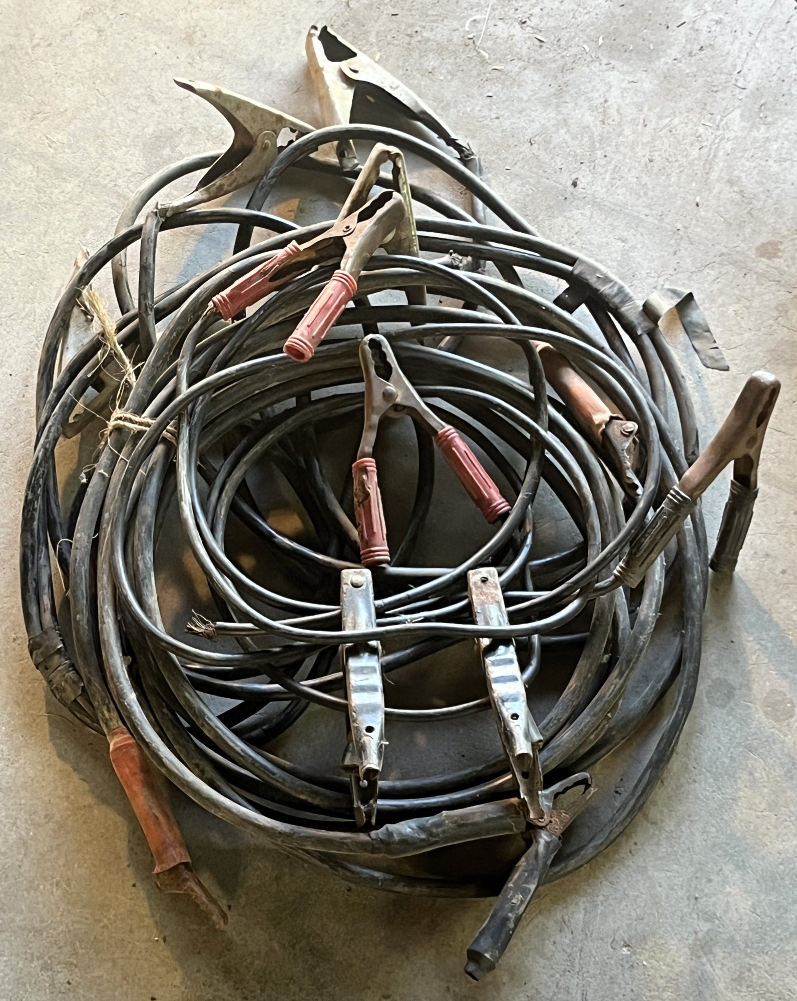Jumper Cable Bundle - (SA2) #34343 | Auctionninja.com