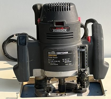 CRAFSTMAN Plunge Router #32451 | Auctionninja.com