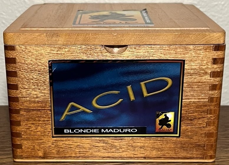 Wood Dovetail Cigar Box - (FRH) #32739 | Auctionninja.com