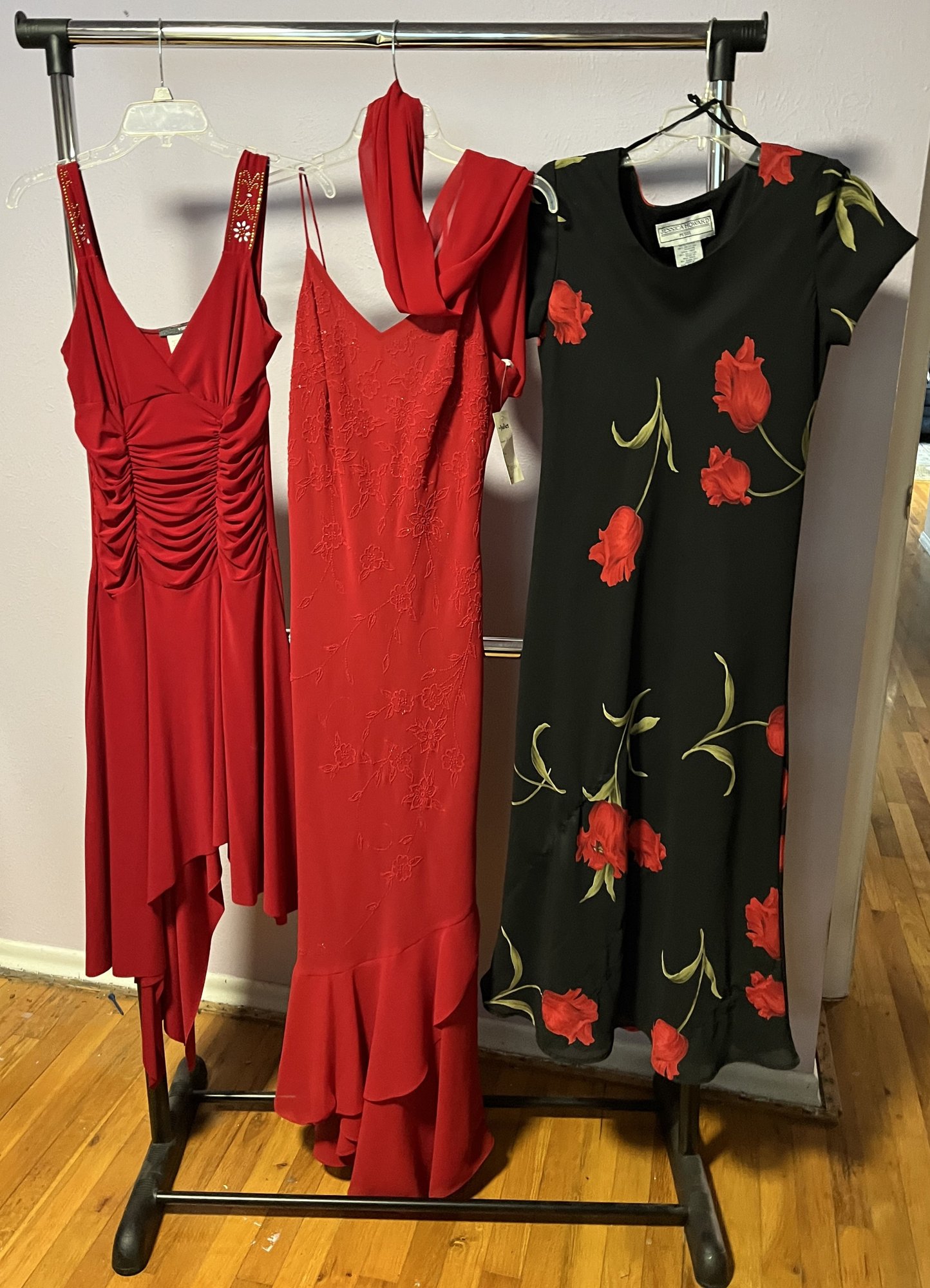 Dresses #30176 | Auctionninja.com