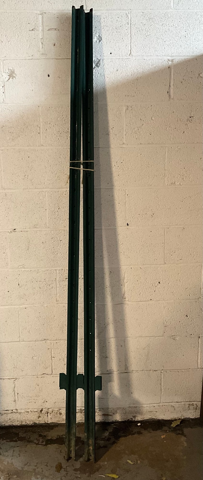 Green Metal Garden Posts #31247 | Auctionninja.com