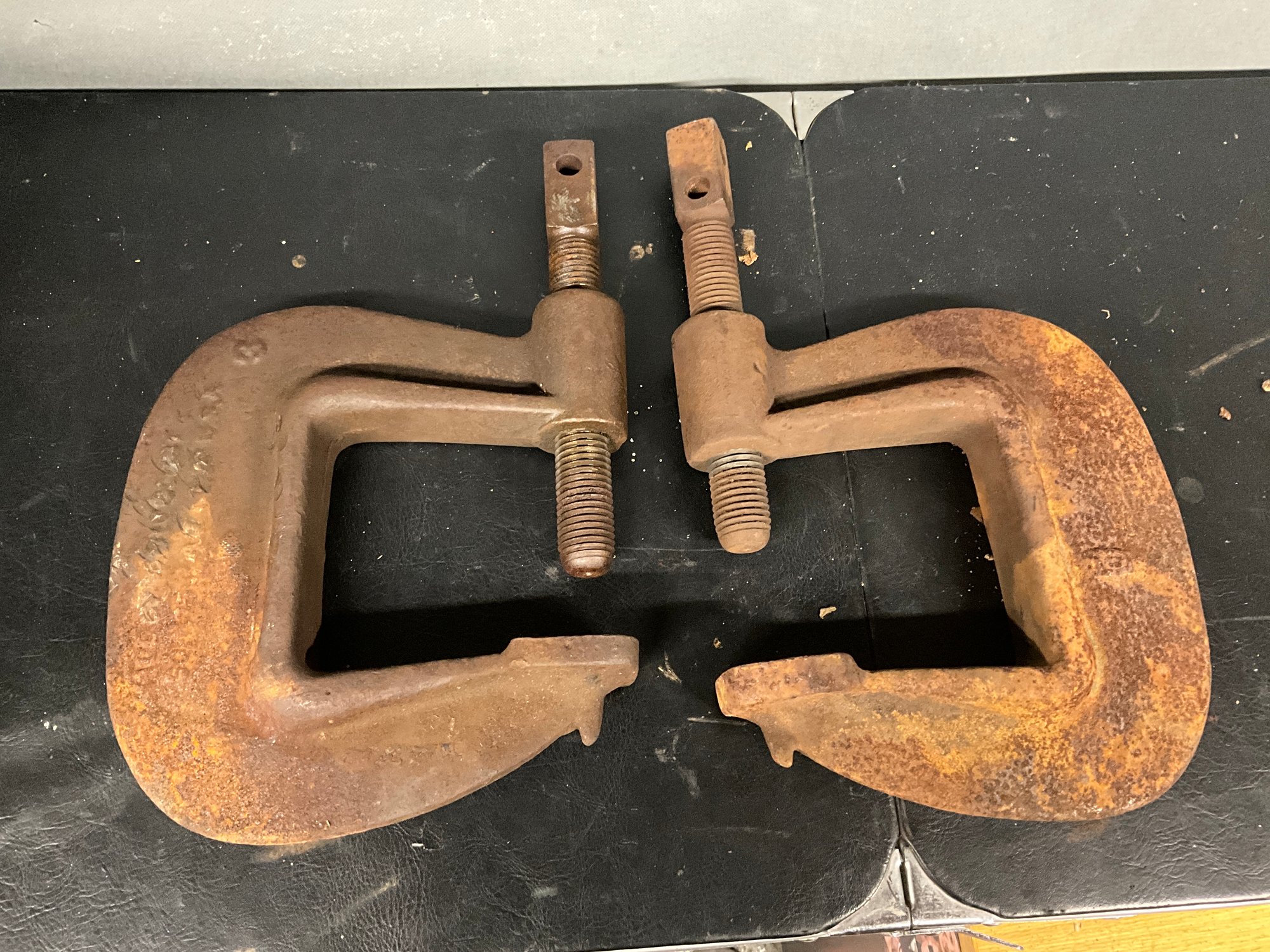 Pair Of Heavy Service Machine C-Clamps 4 #28322 | Auctionninja.com