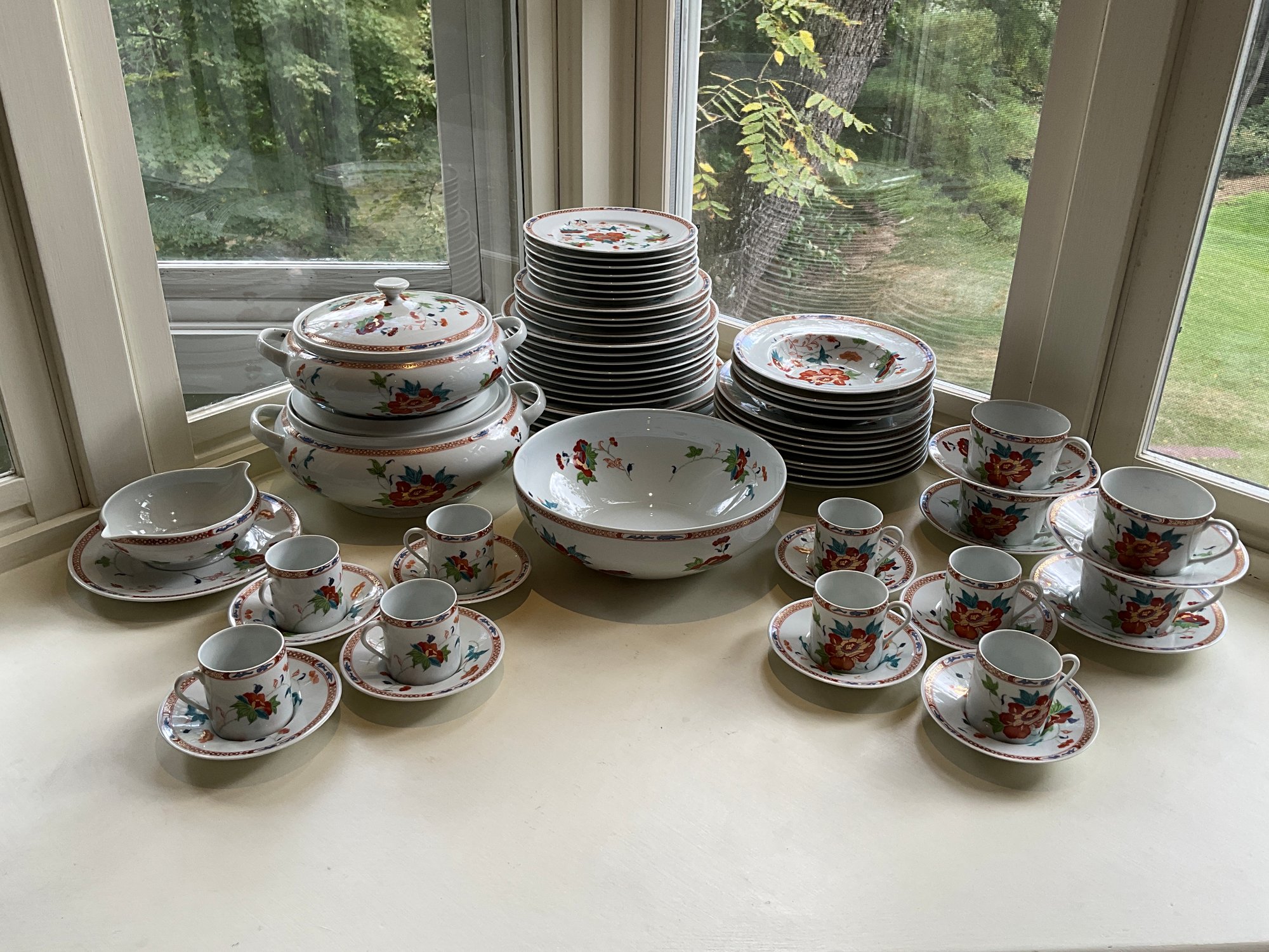 Raynaud & Co. Limoges "Hokusai" China #29571 | Auctionninja.com