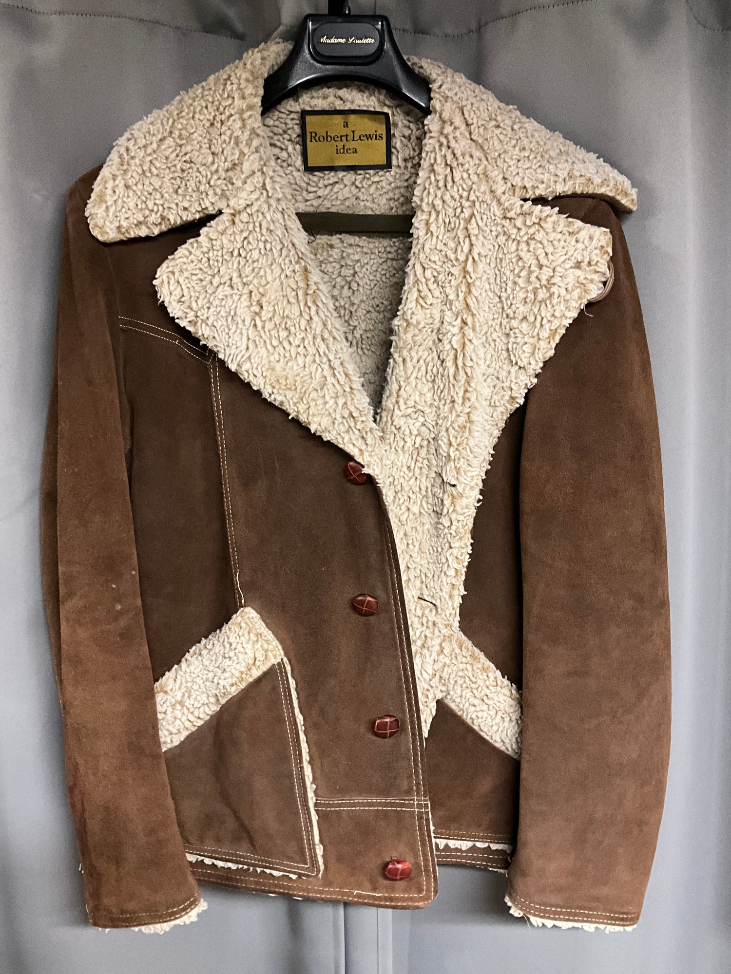 Robert Lewis Sherpa Lined Suede Coat #31518 | Auctionninja.com
