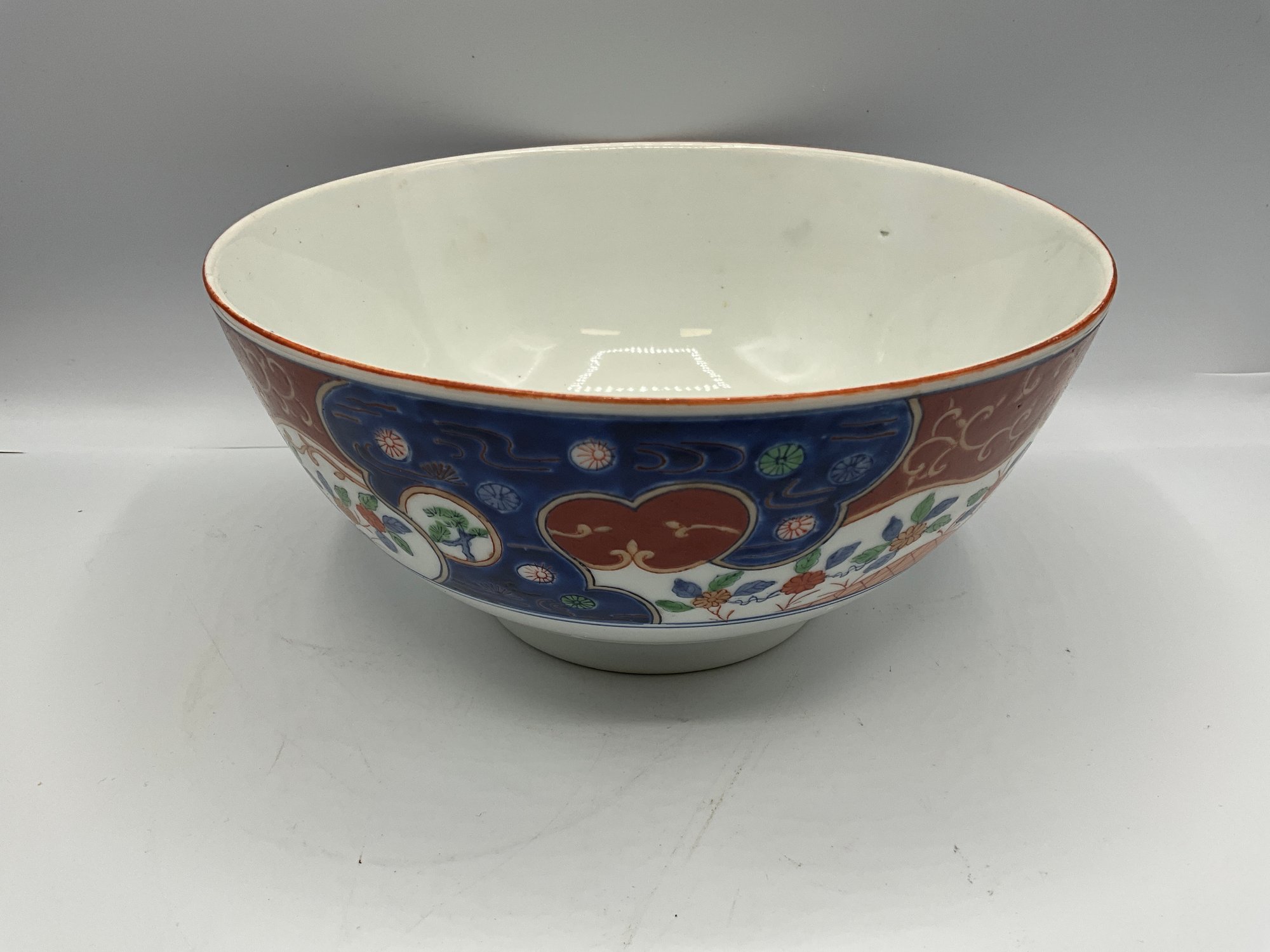 Vintage Chinese Amari Bowl #33264 | Auctionninja.com