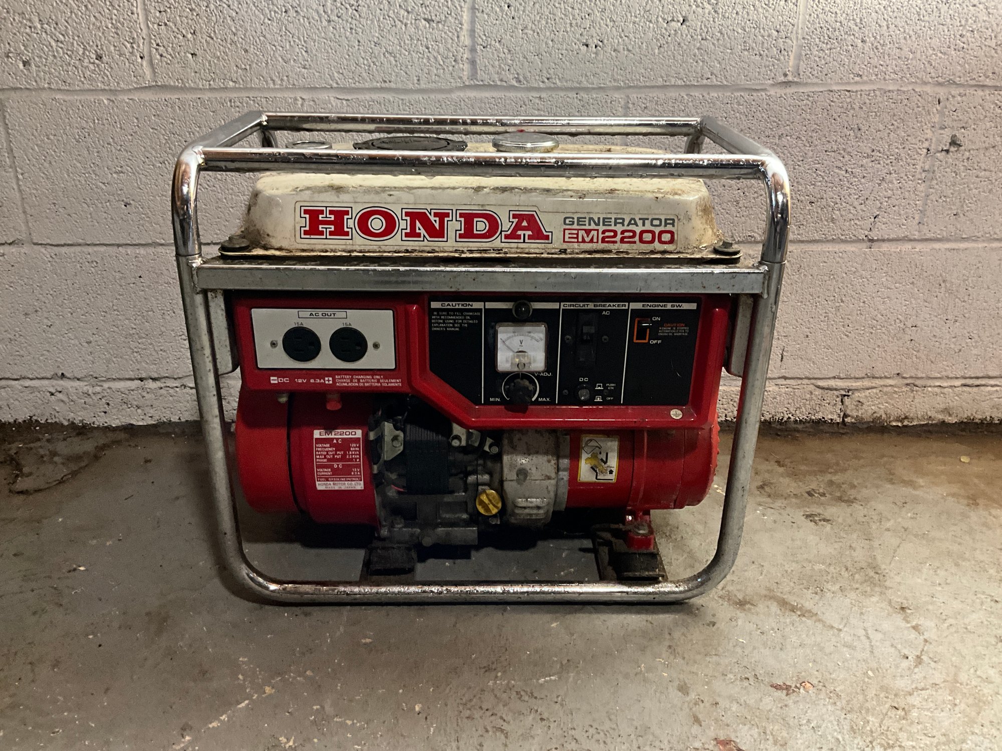 Honda Generator EM2200 #33290 | Auctionninja.com