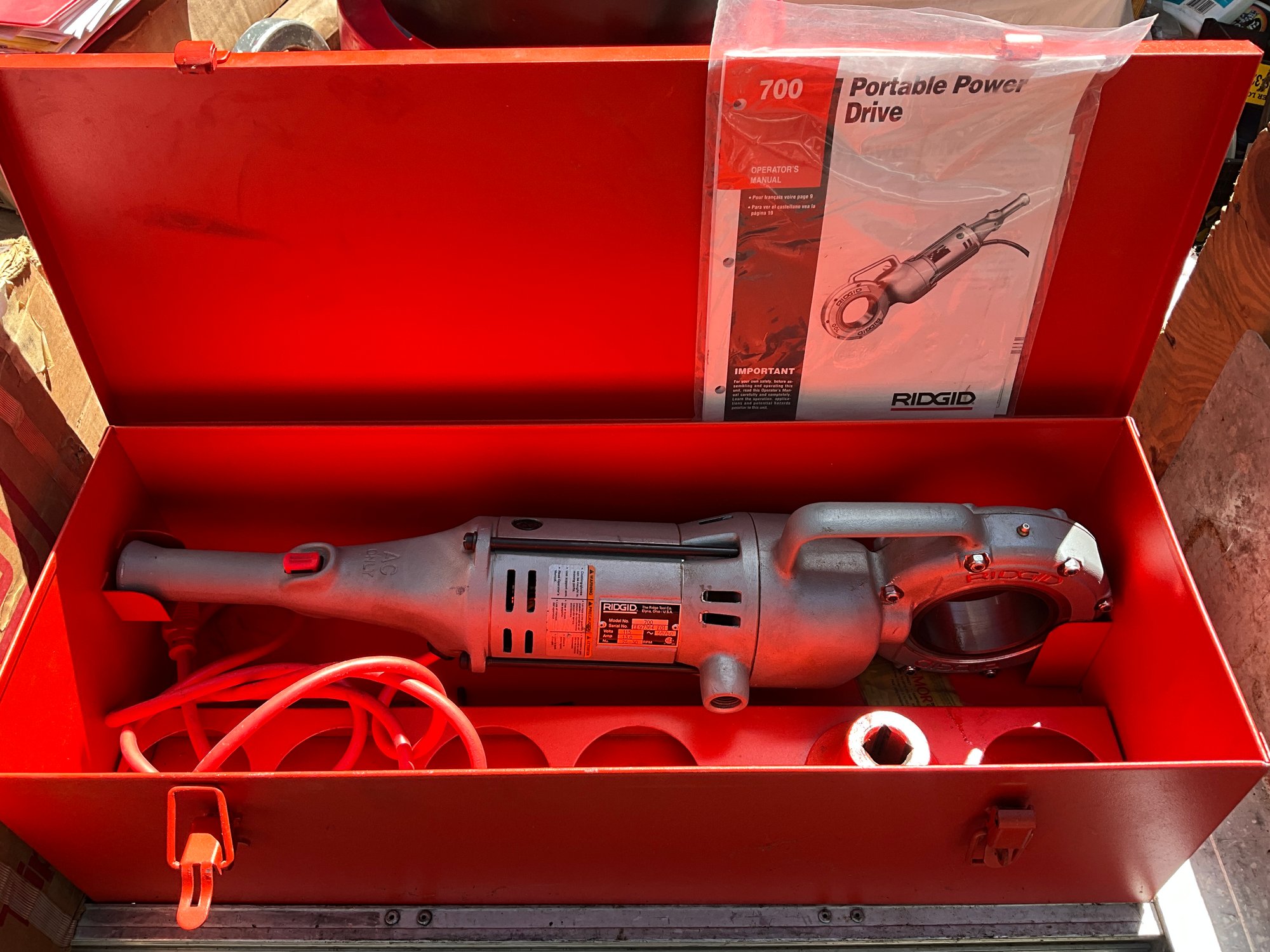 Ridgid Portable Power Drive Pipe Threader - Model No. 700 #34453 ...