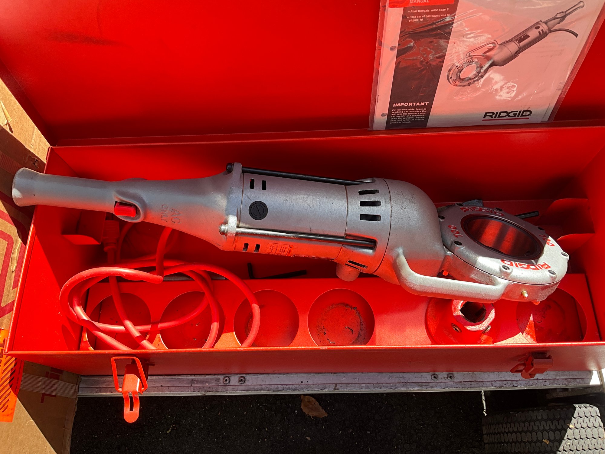 Ridgid Portable Power Drive Pipe Threader - Model No. 700 #34453 ...