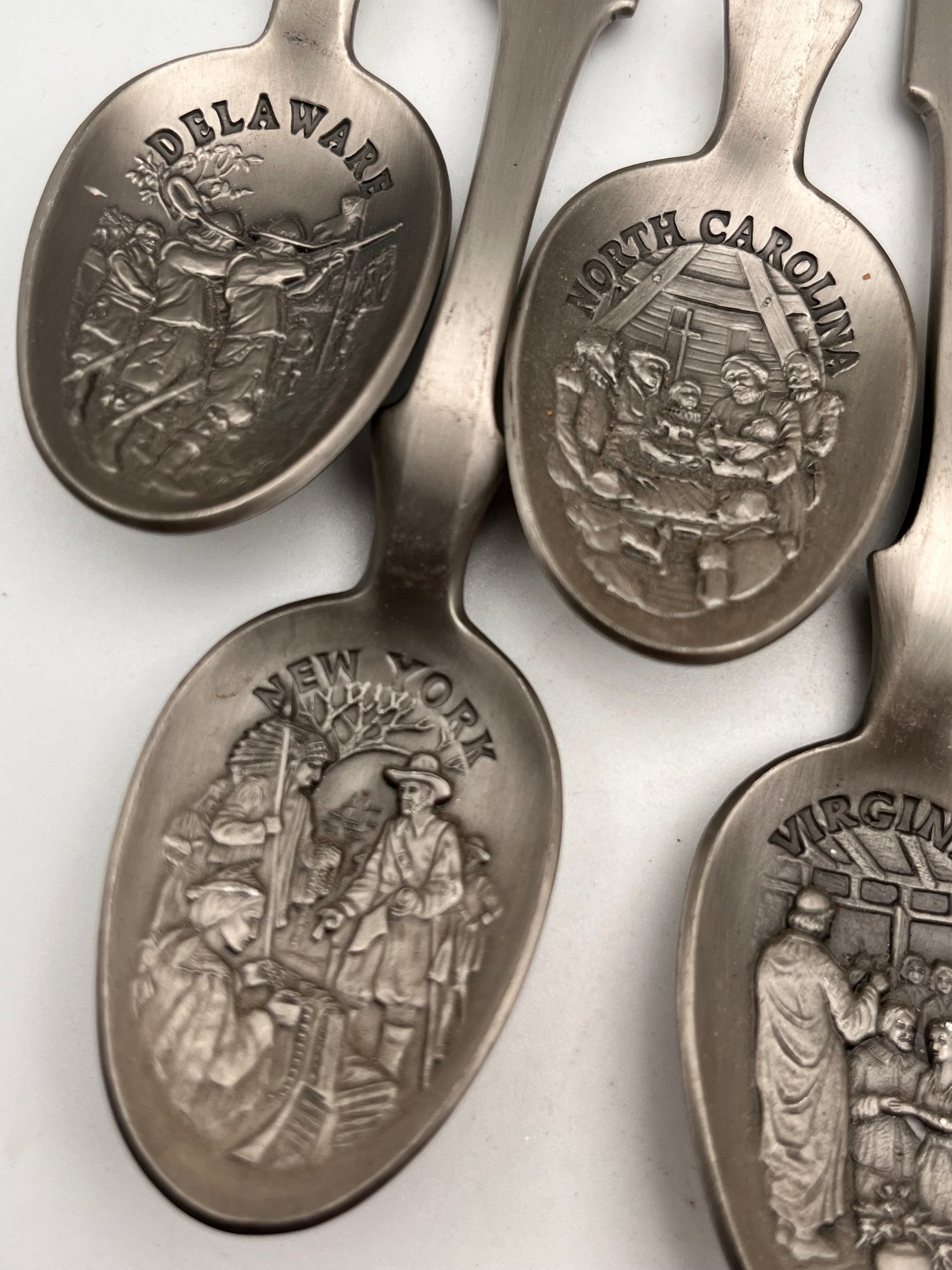 Vintage State Spoons From 1975 Franklin Mint #7925 | Auctionninja.com