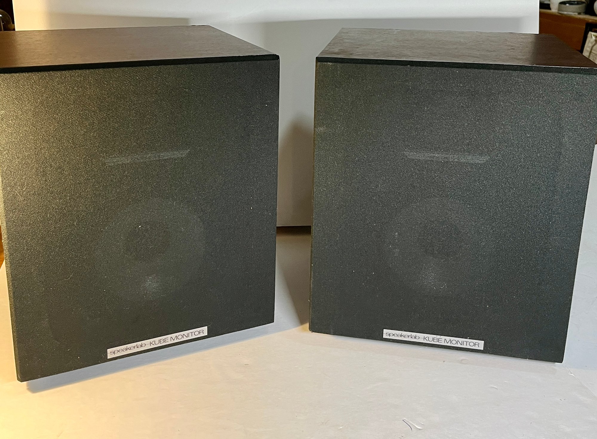Seattle WA SPEAKER LAB KUBE-93 .LTD SPEAKERS #1670 | Auctionninja.com
