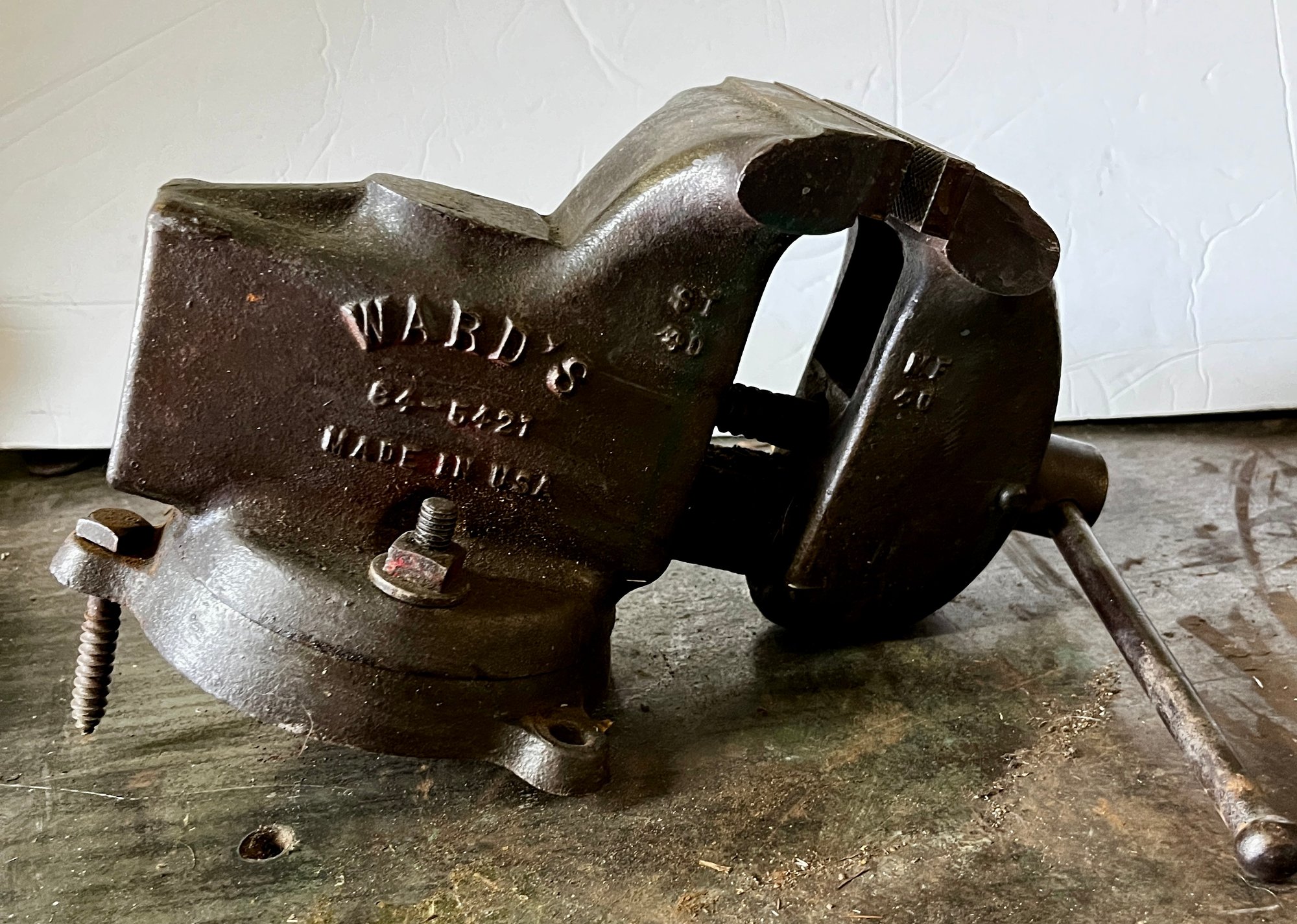 Wards Made In USA Bench Vise #3316 | Auctionninja.com