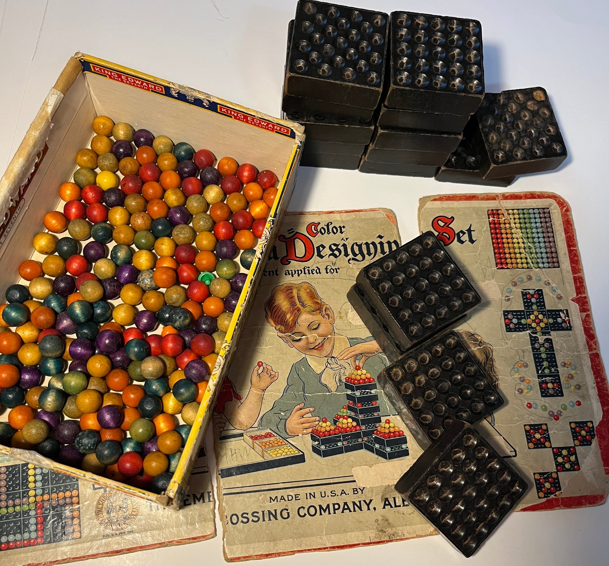 Early 1900s Prism Color Building And Designing Set #1738 | Auctionninja.com