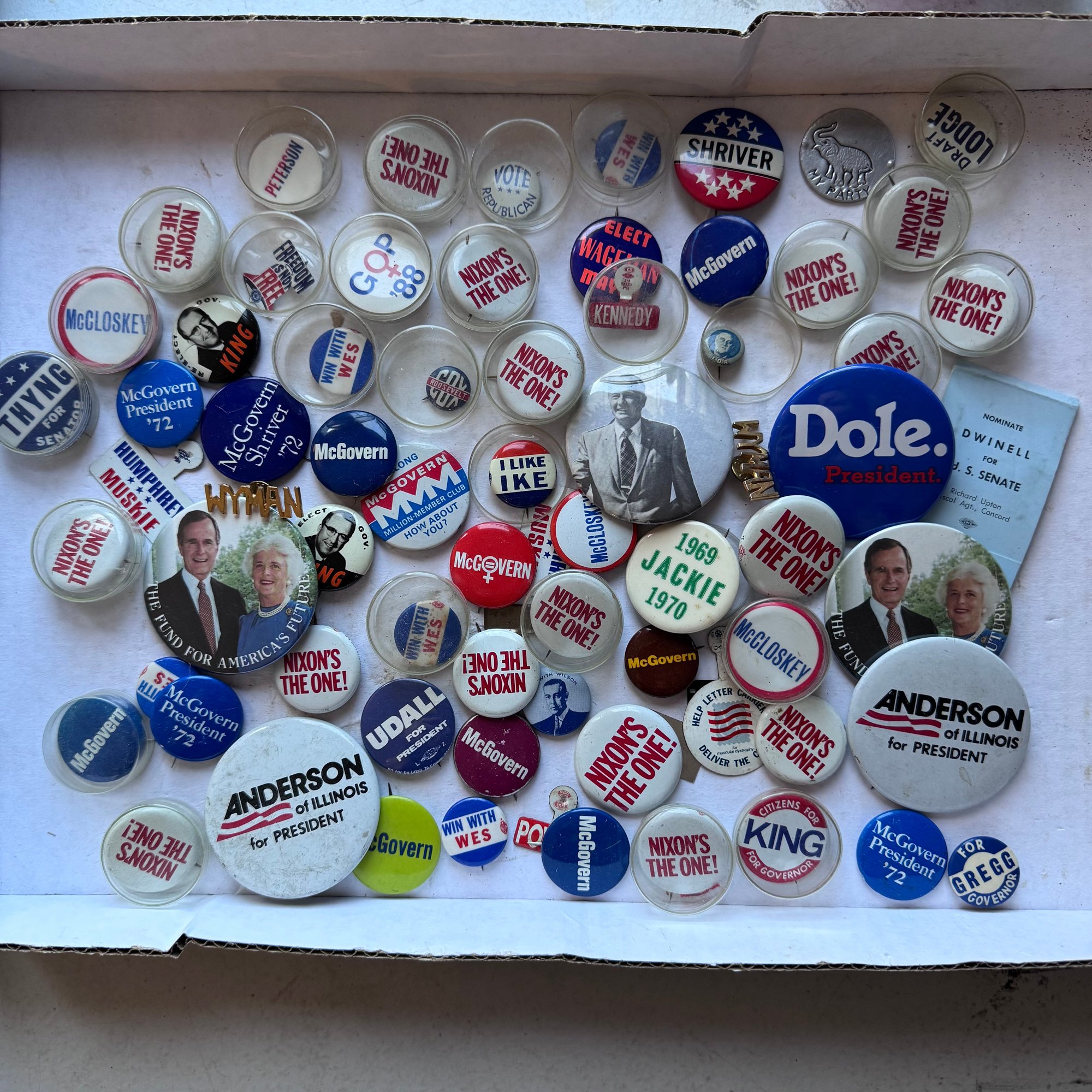 Vtg Political Buttons - Nixon, FDR, Ike, McGovern And More #3497 ...