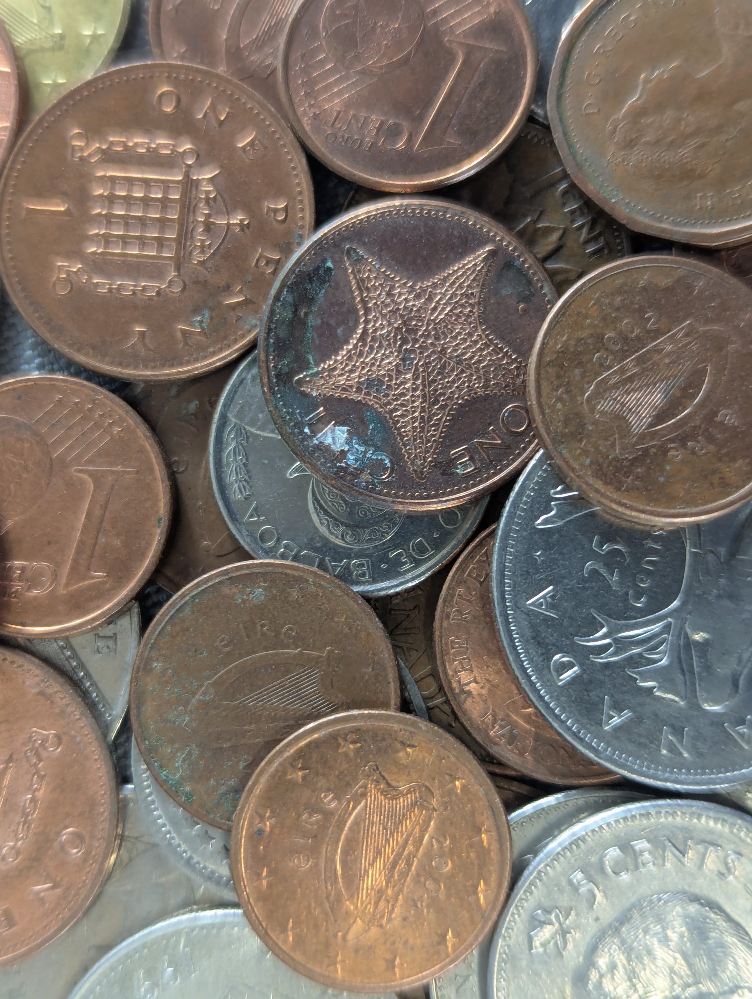 Large Lot Of Foreign Coins #9393 | Auctionninja.com