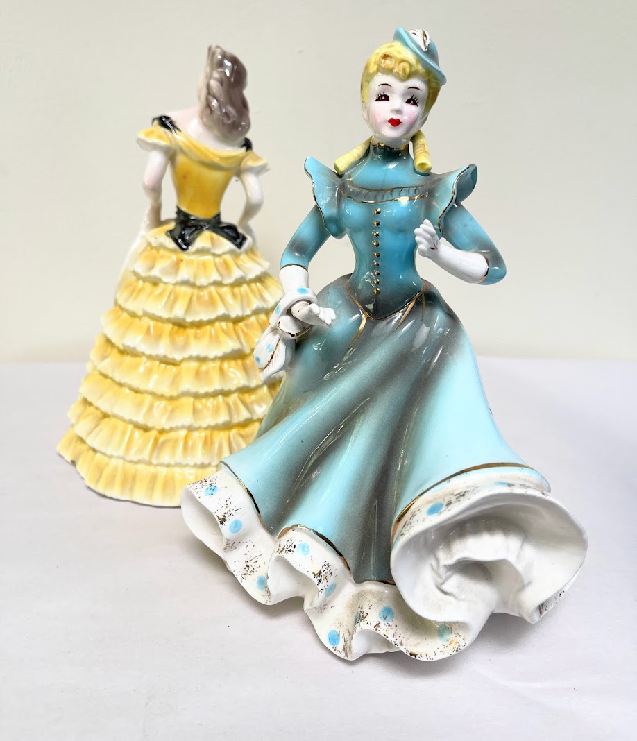 1950 Napco & Gold Crest Ceramic Pair Of Lady Figurines In Yellow Dress ...